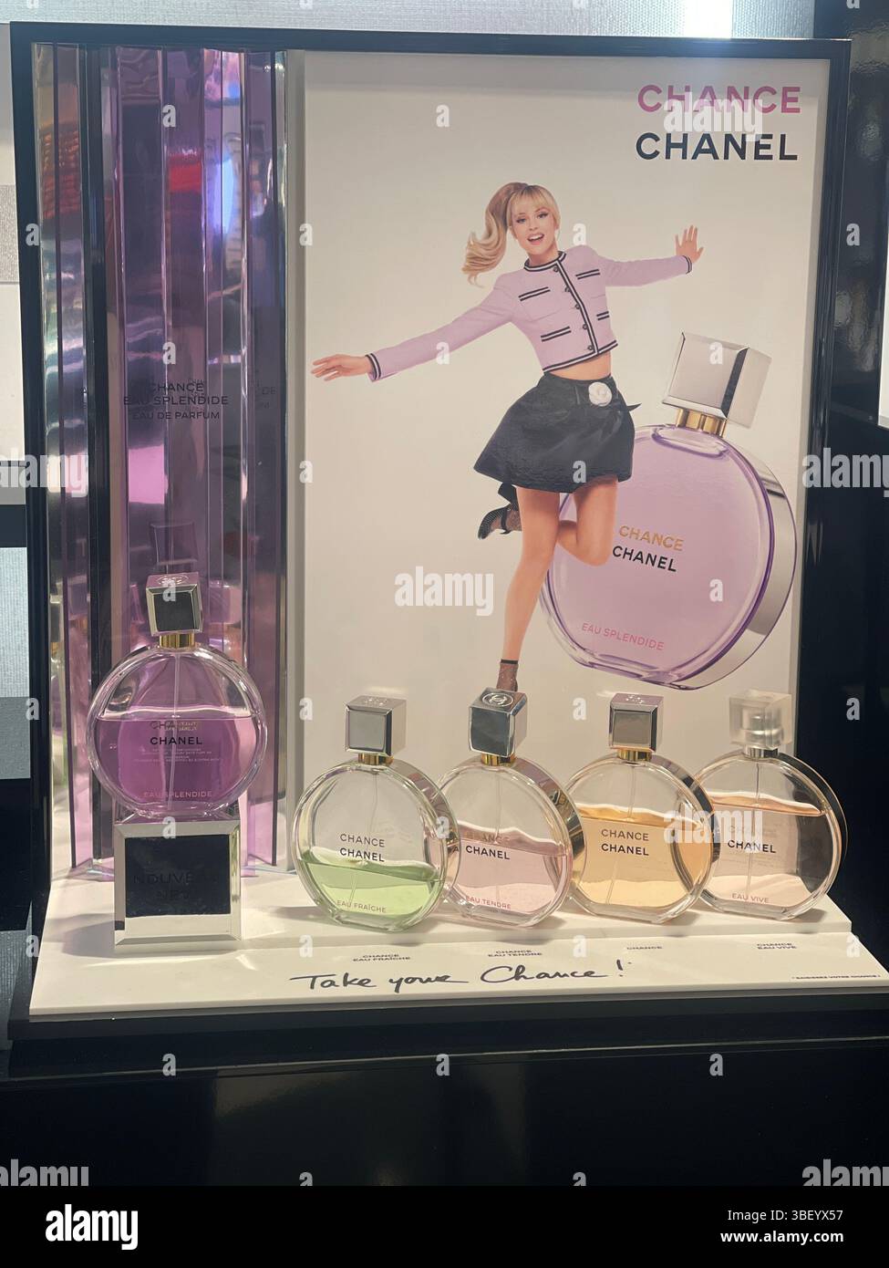 Compras de publicidad hi-res stock photography and images - Alamy