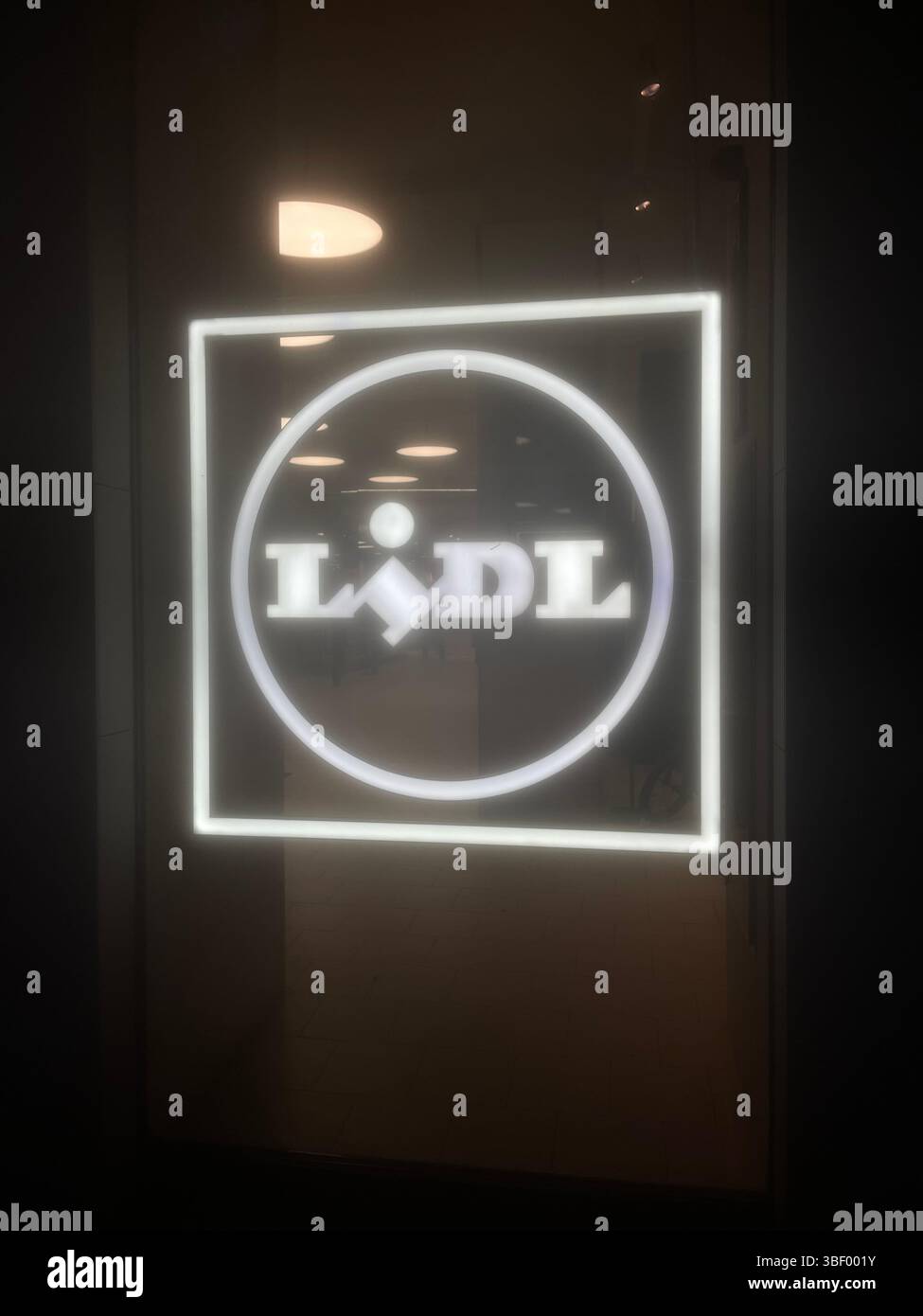 Marketing identidad corporativa hi-res stock photography and images - Alamy