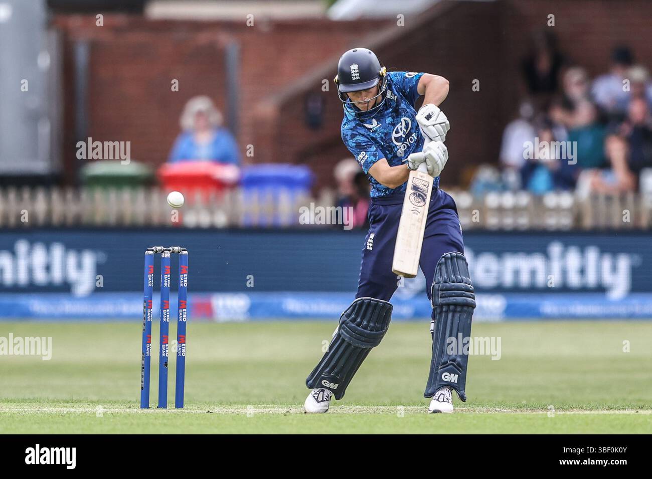 Derby, UK. 30th May, 2025. Amy Jones of England hits the ball for one ...