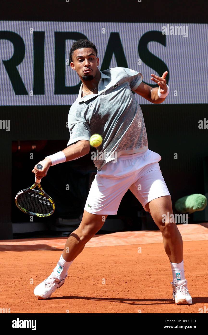 Roland Garros, Paris, France. 29th May, 2025. French Open tennis tounament: Jaume Munar (ESP ...