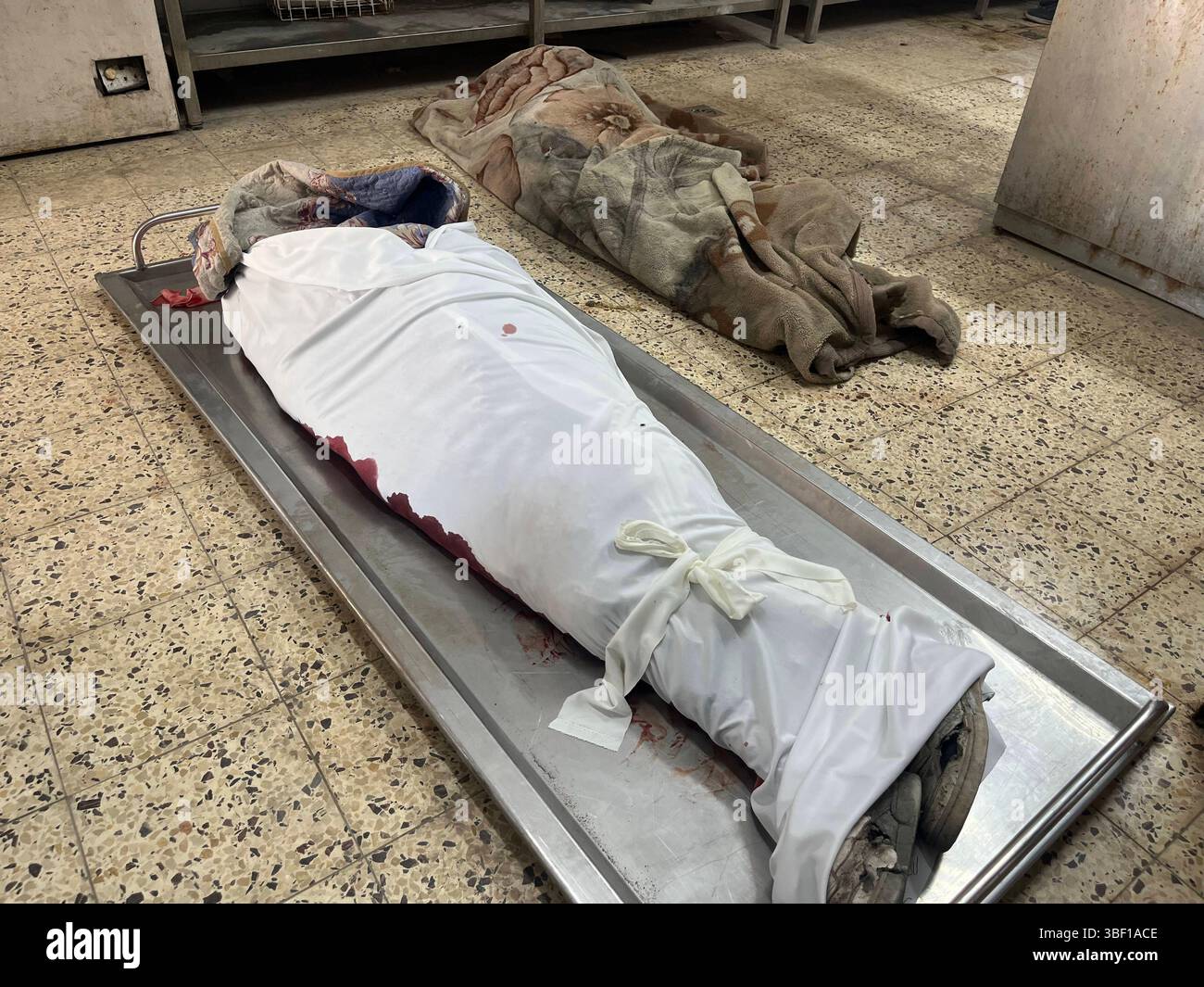 Bodies of Palestinians, who lost their lives following the Israeli ...