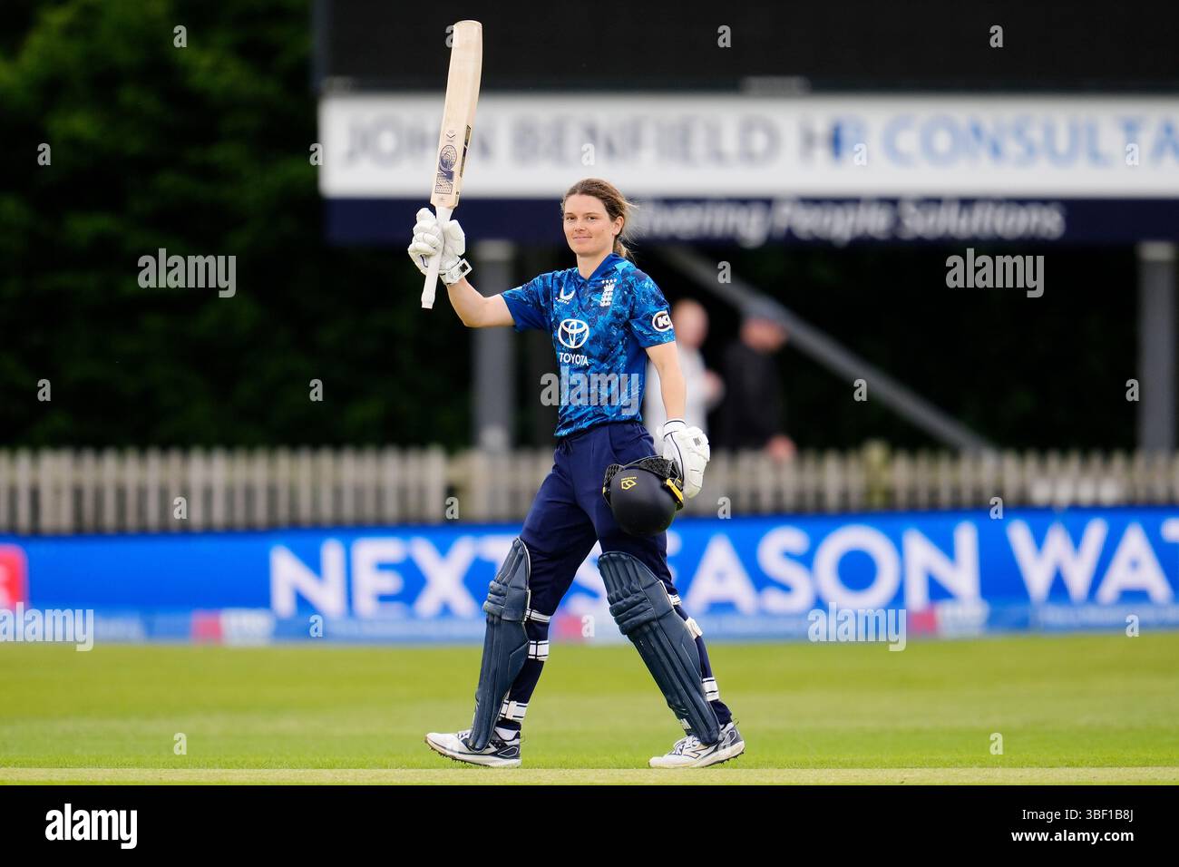England's Amy Jones celebrates hitting a century during the first Women ...