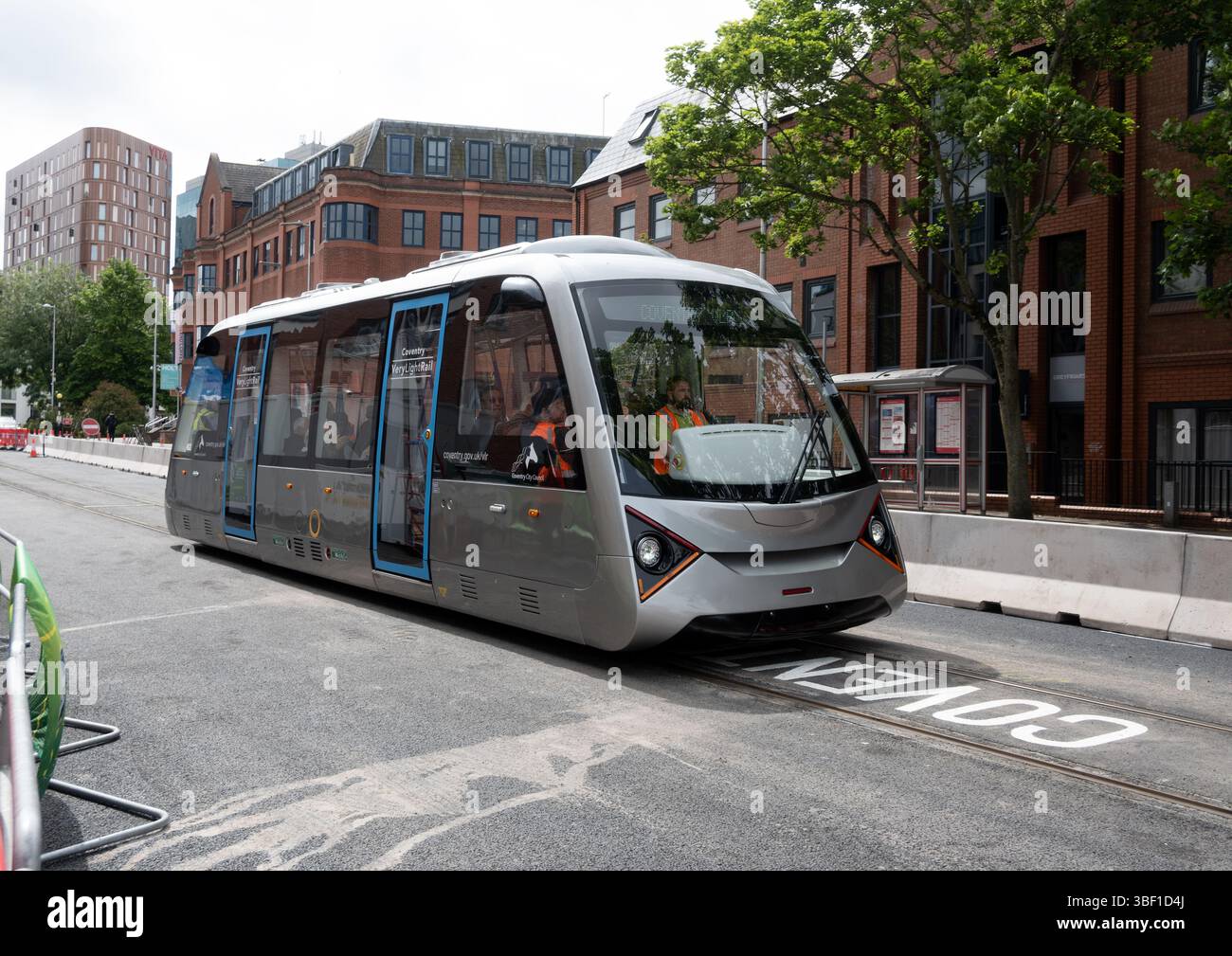 Coventry Very Light Rail on the first day of public rides, Coventry ...