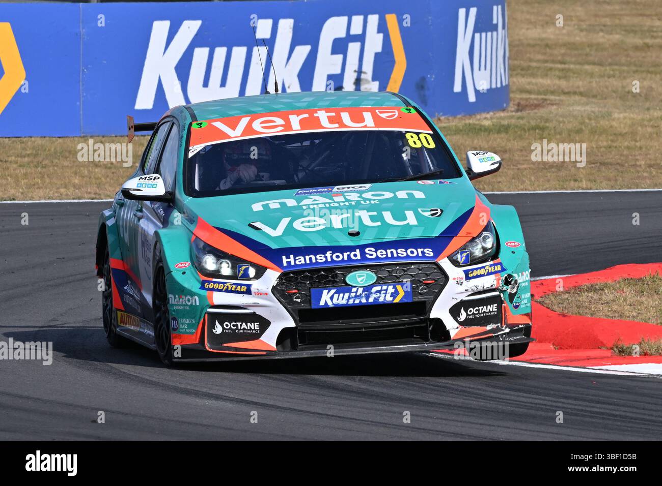 On three wheels at Murrays, Tom Ingram, Hyundai i30N, Team Vertu, 2025 ...