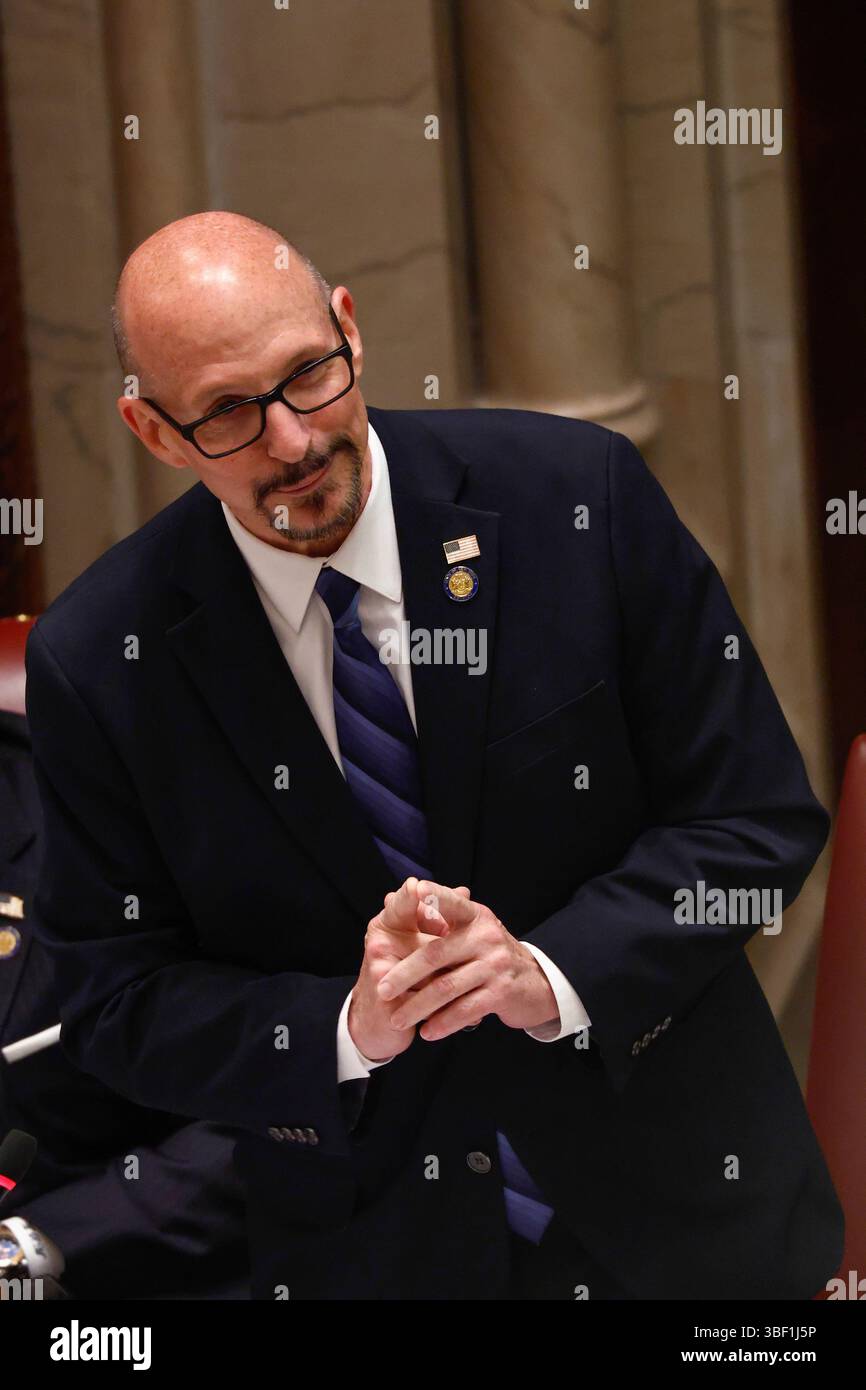 New York State Senator Dean Murray speaks on the State Capitol ...