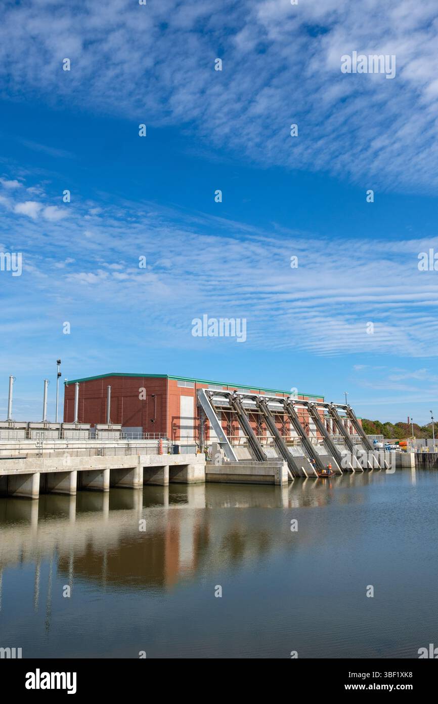 Workers maintain the Conowingo Dam, which provides hydroelectric power ...