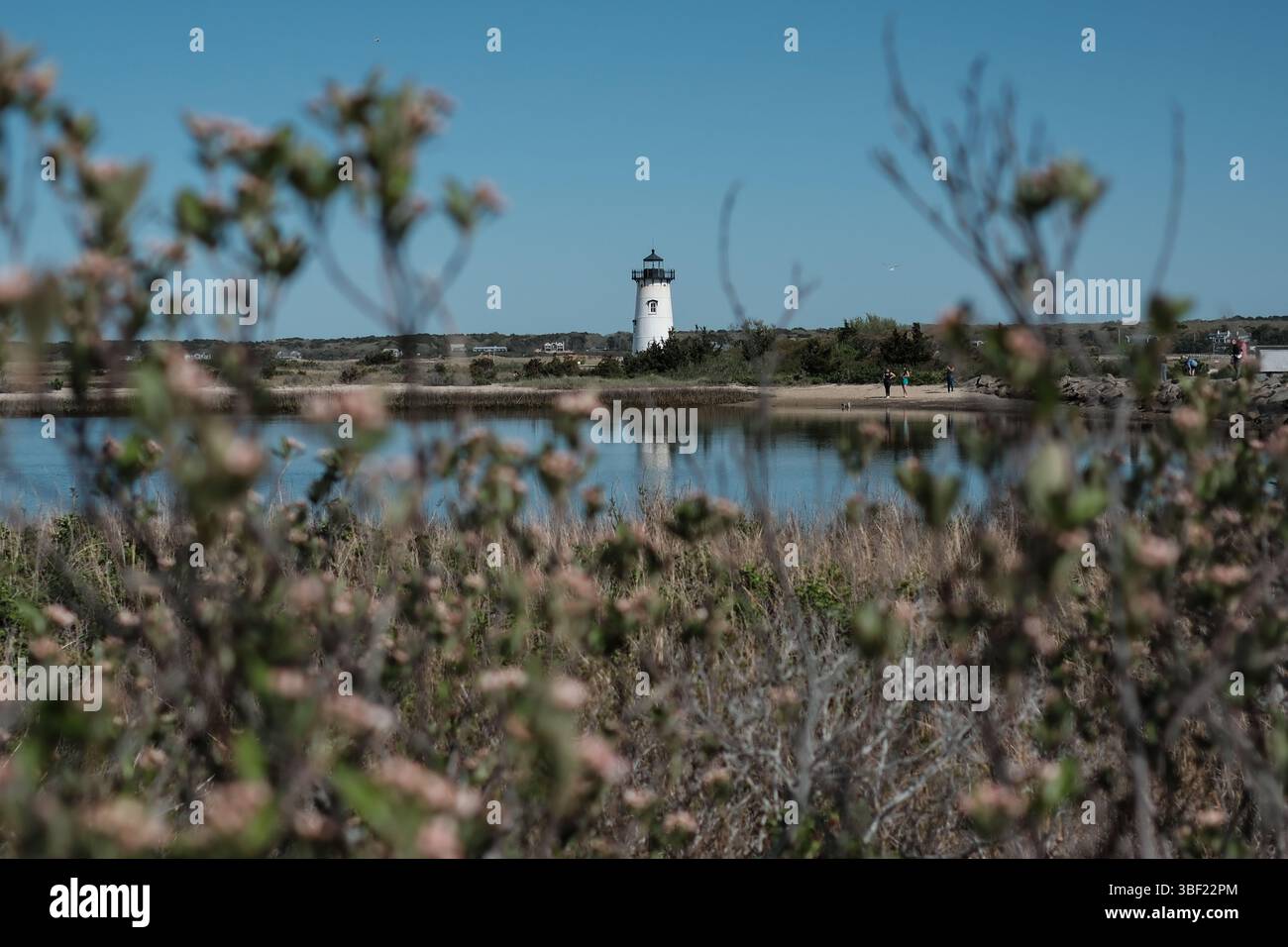 The Edgartown Harbor Lighthouse on Martha's Vineyard Stock Photo - Alamy