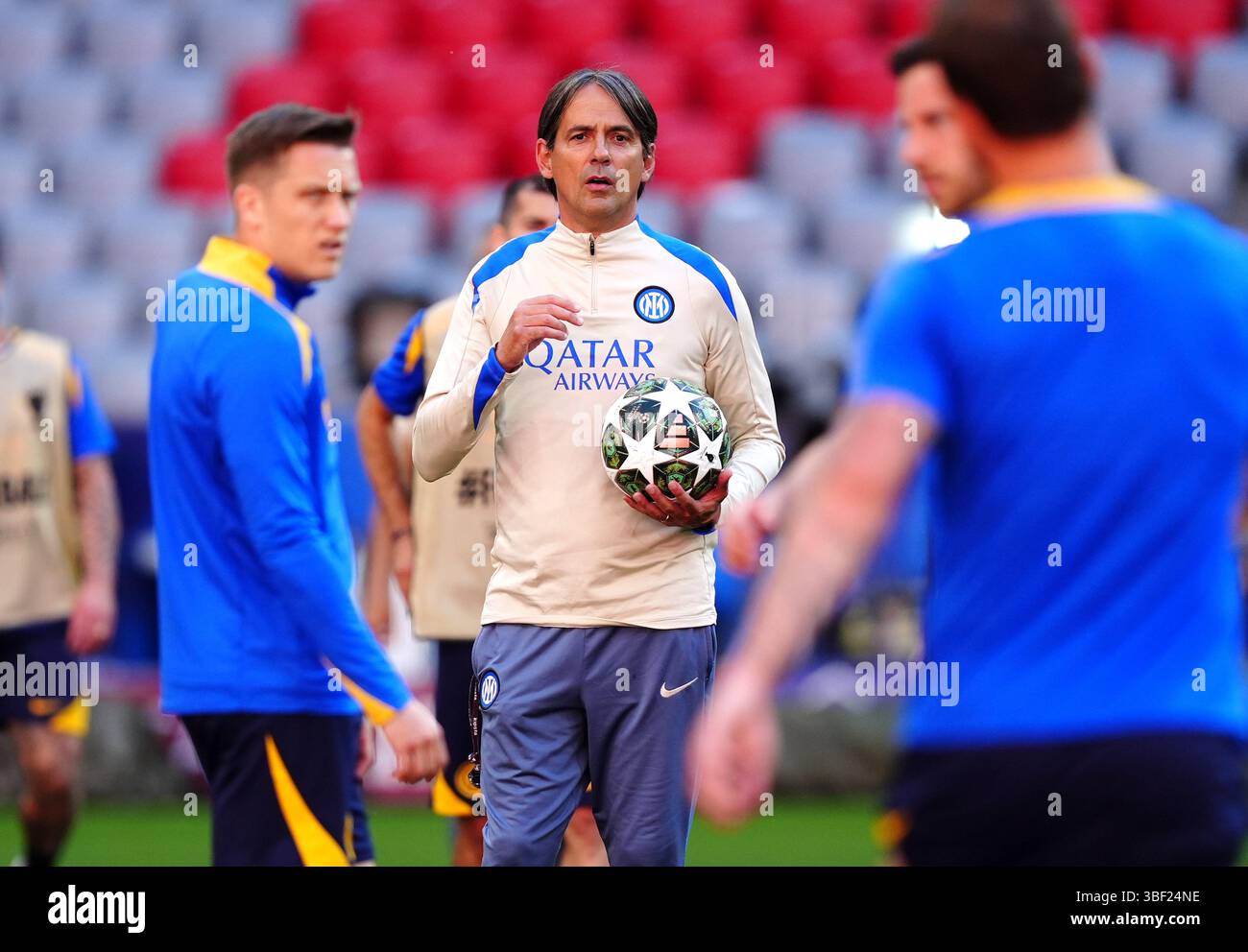 Inter Milan manager Simone Inzaghi during a training session at the ...