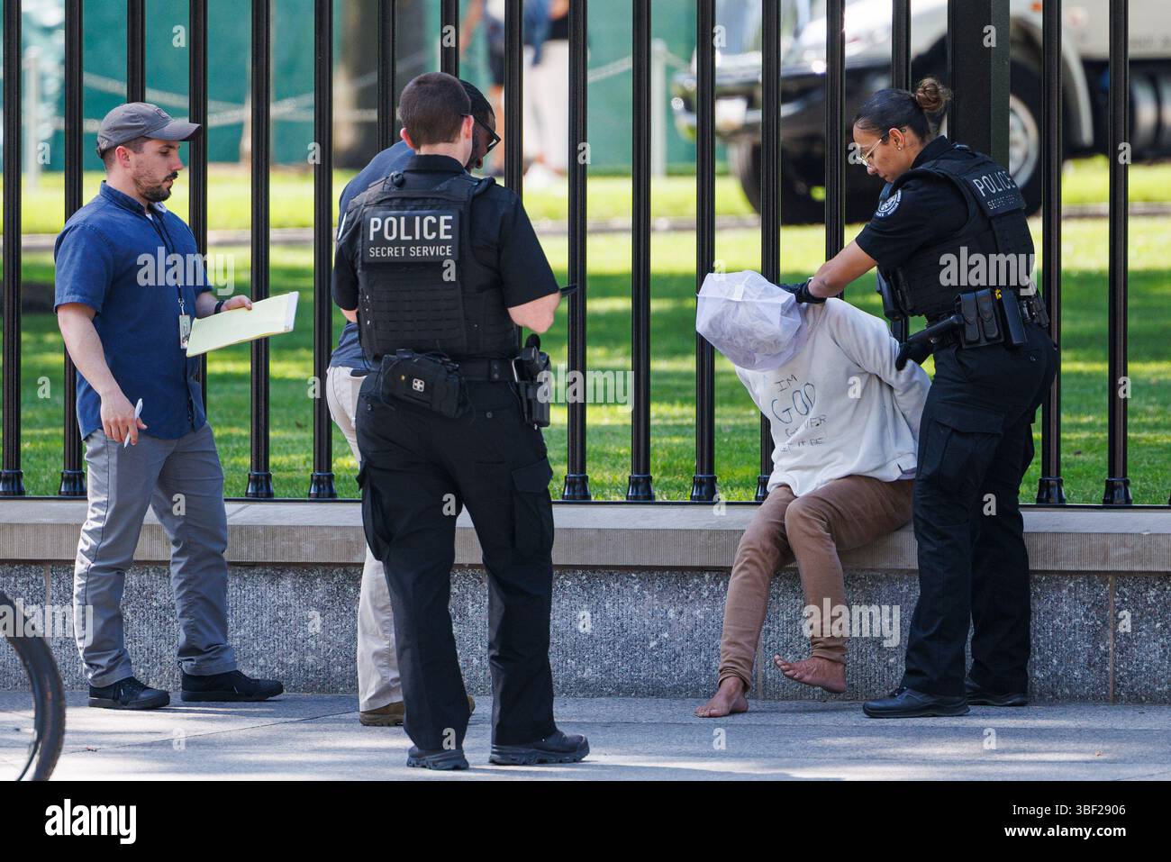 Washington, United States. 30th May, 2025. A person in a spit-guard is ...