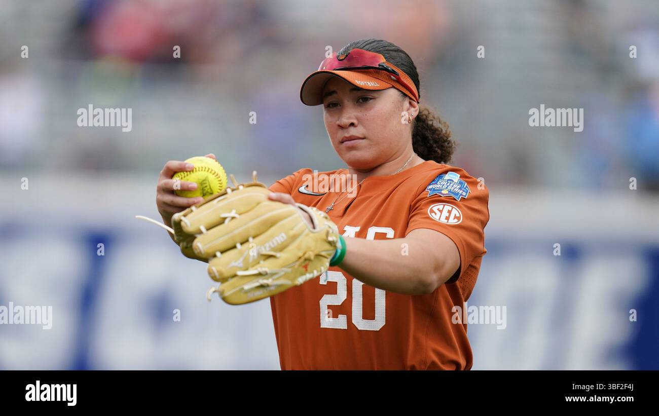 Texas utility Katie Stewart (20) during an NCAA softball Women's ...