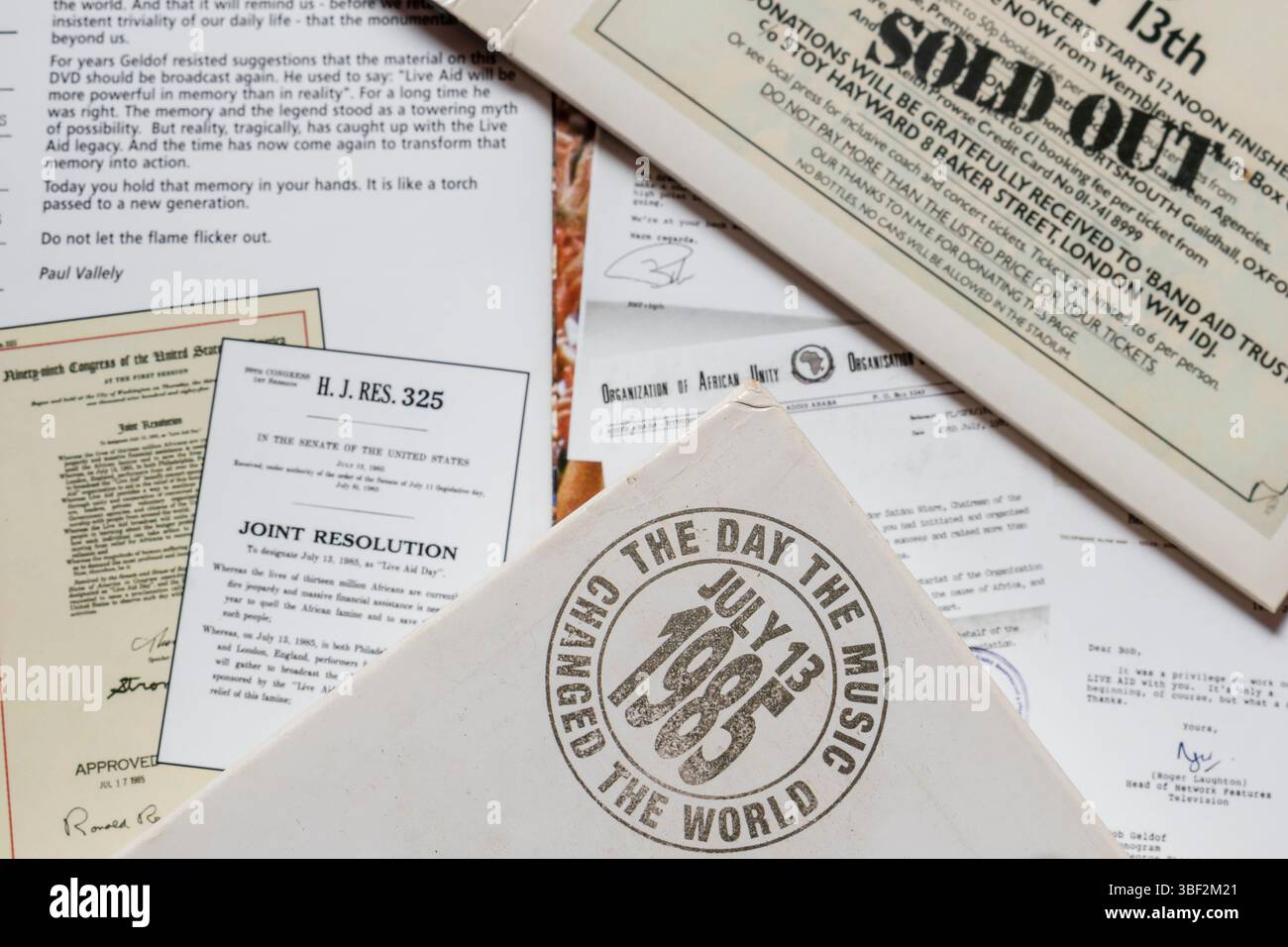 Live aid concert hi-res stock photography and images - Alamy