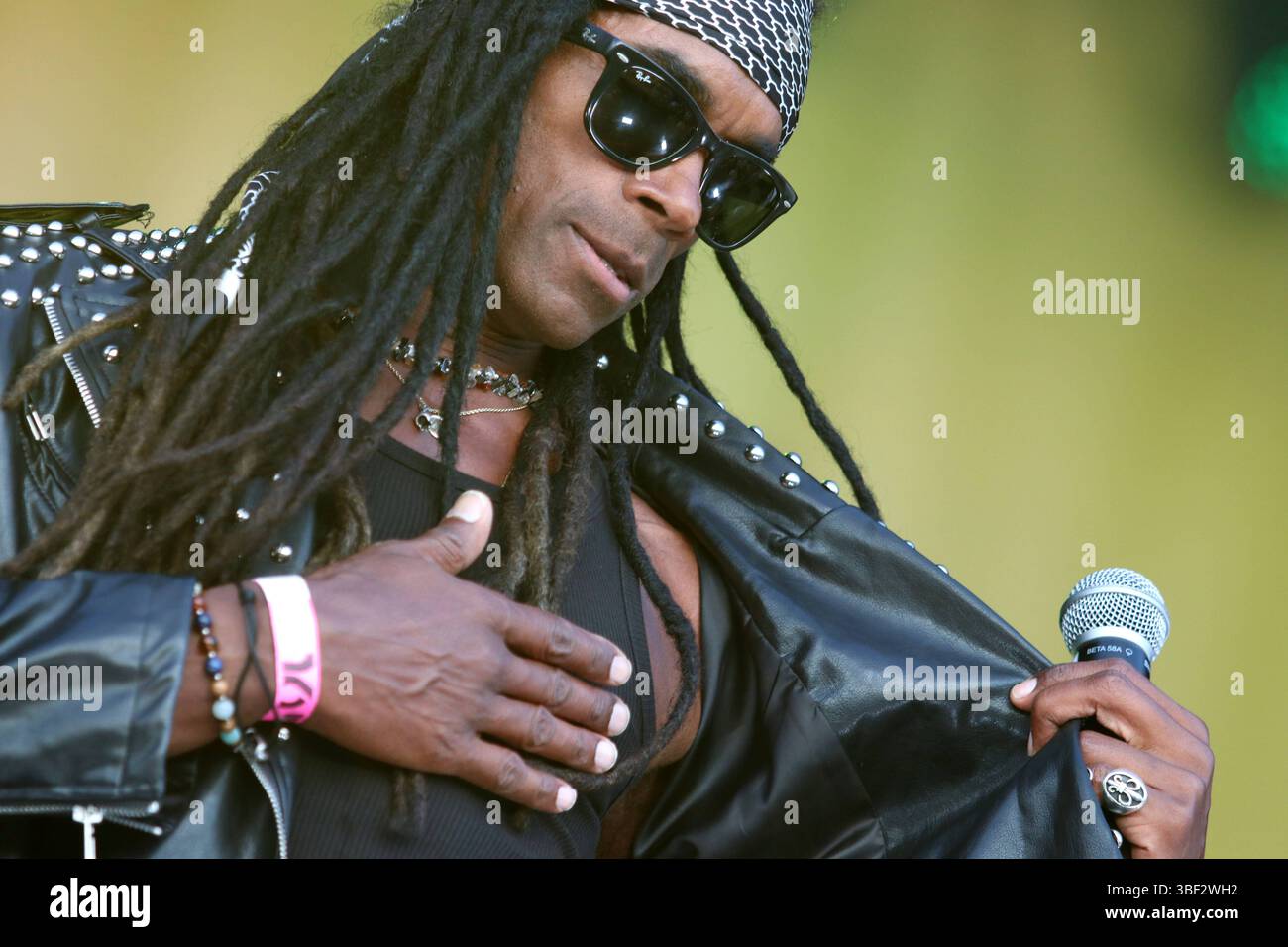 Fab Morvan aka Milli Vanilli Auftritt beim 90er 2000er Olymp am 30.05. ...