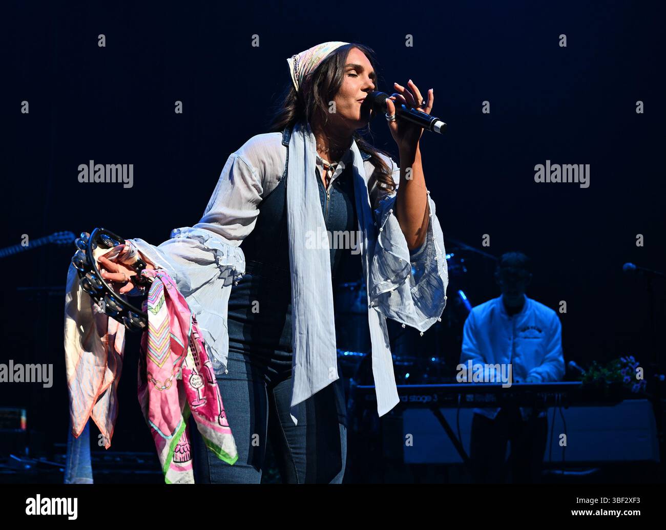Hollywood FL, USA. 29th May, 2025. Franni Cash performs at Hard Rock Live during Lauren Daigle's ...