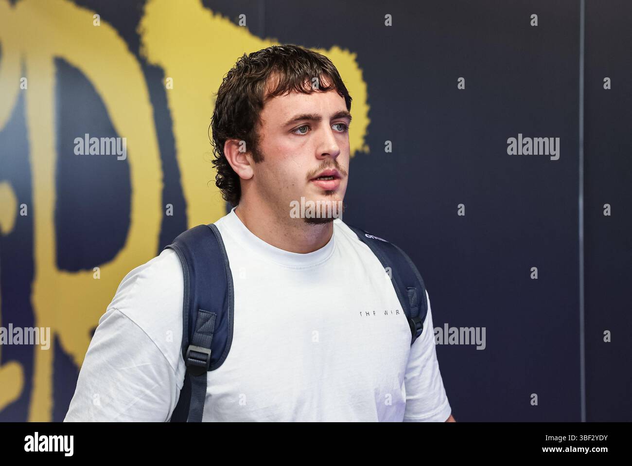 Max Wood of Warrington Wolves arrives during the Betfred Super League ...