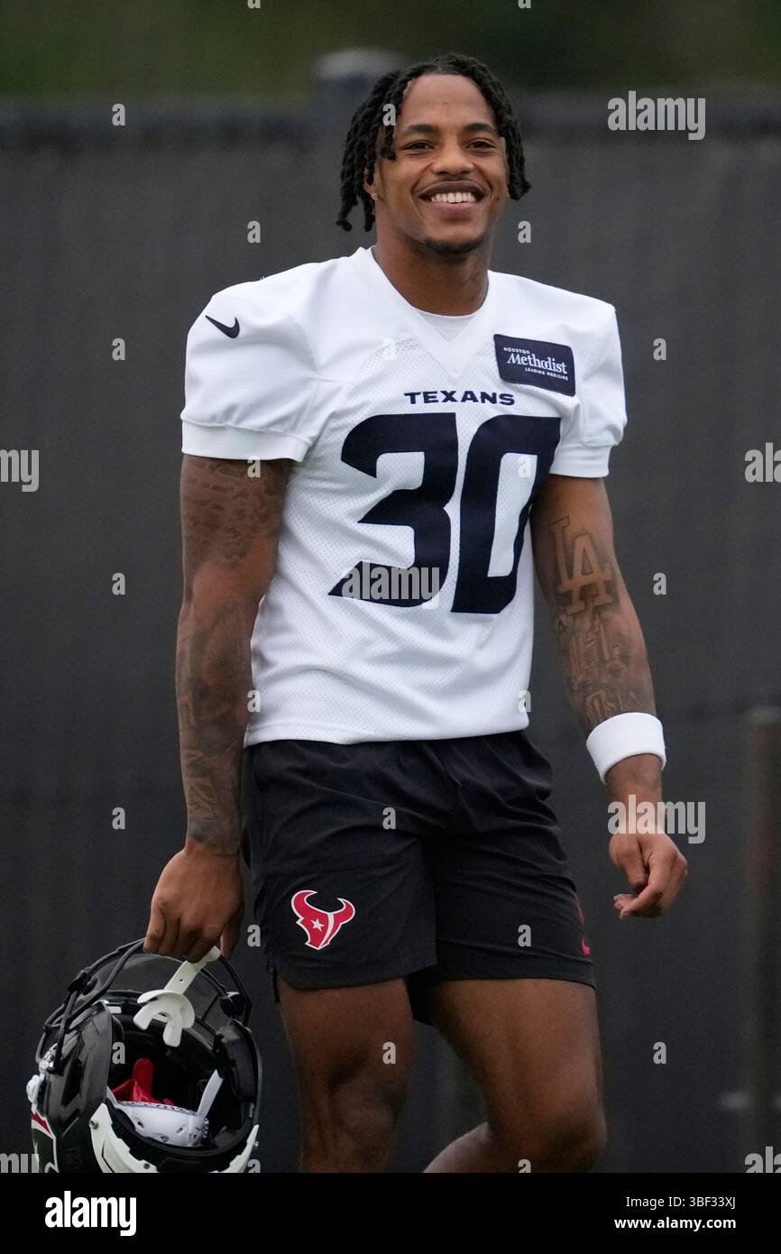 Houston Texans cornerback Jaylin Smith walks to a practice field during ...