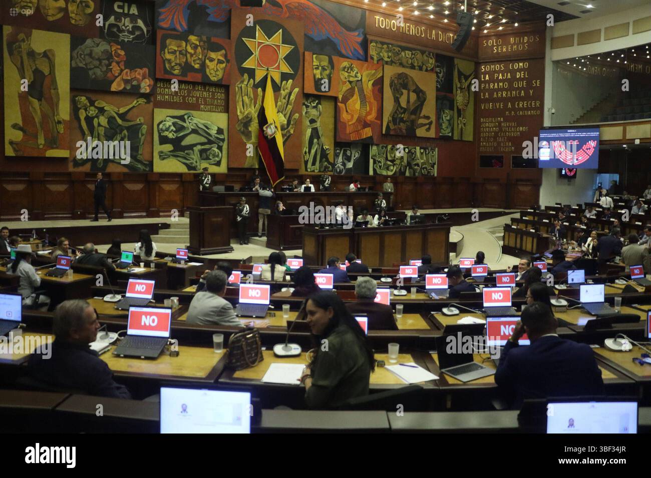 ASAMBLEA DEBATES NATIONAL SOLIDARITY LAW Quito, Friday, May 30, 2025 ...