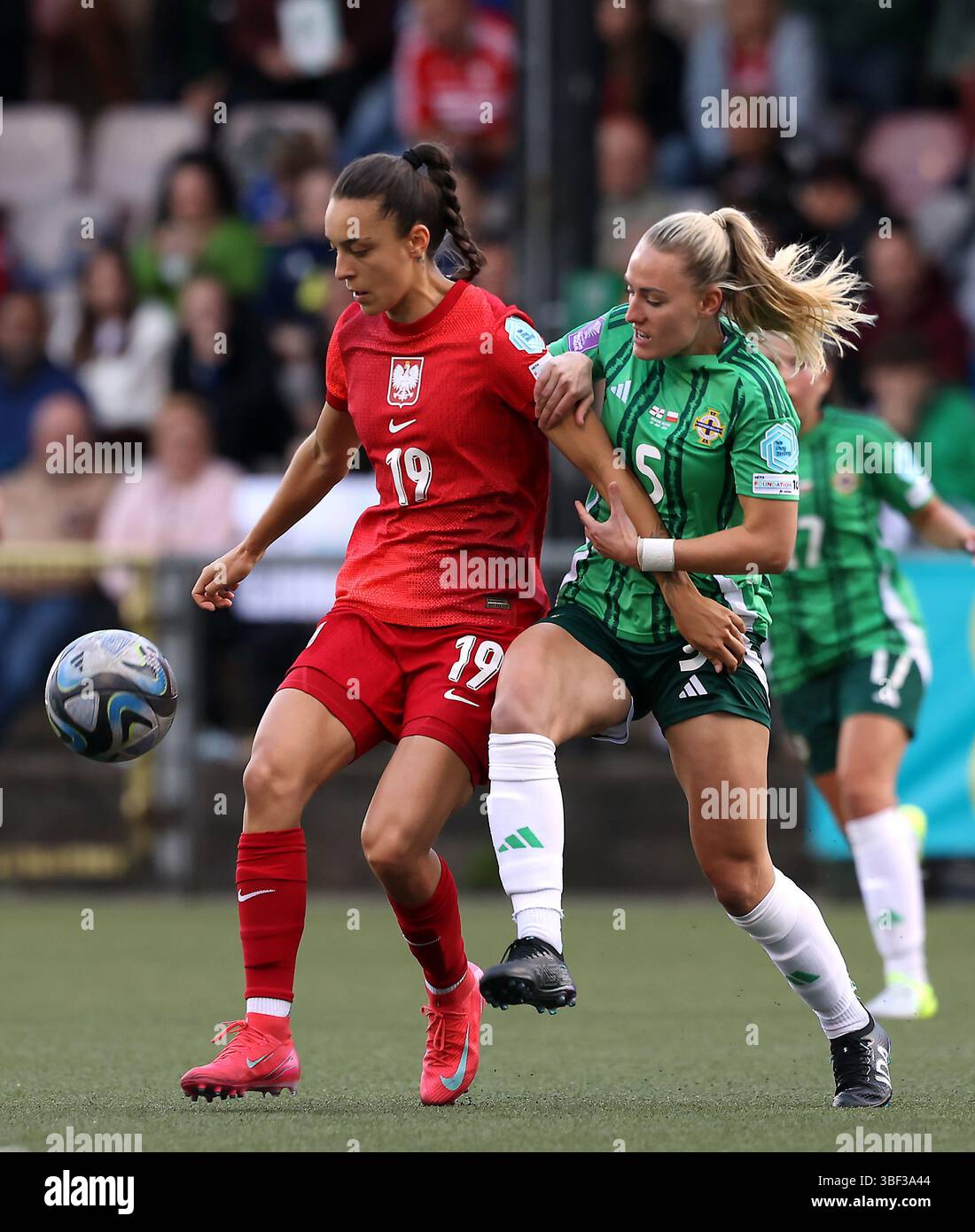 Northern Ireland's Rachel Dugdale and Poland's Natalia Padilla during ...