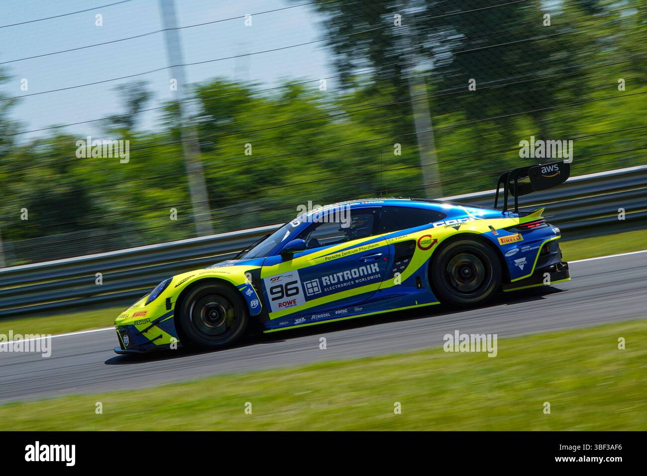 Sven MULLER, Patric NIEDERHAUSER and Alessio PICARIELLO driving the ...