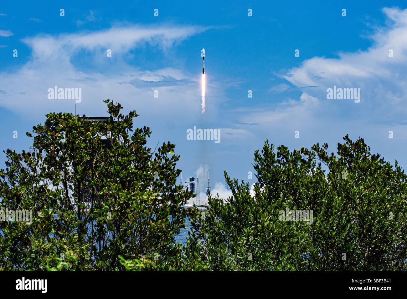 Cape Canaveral, USA. 30th May, 2025. SpaceX launches their Falcon 9 ...