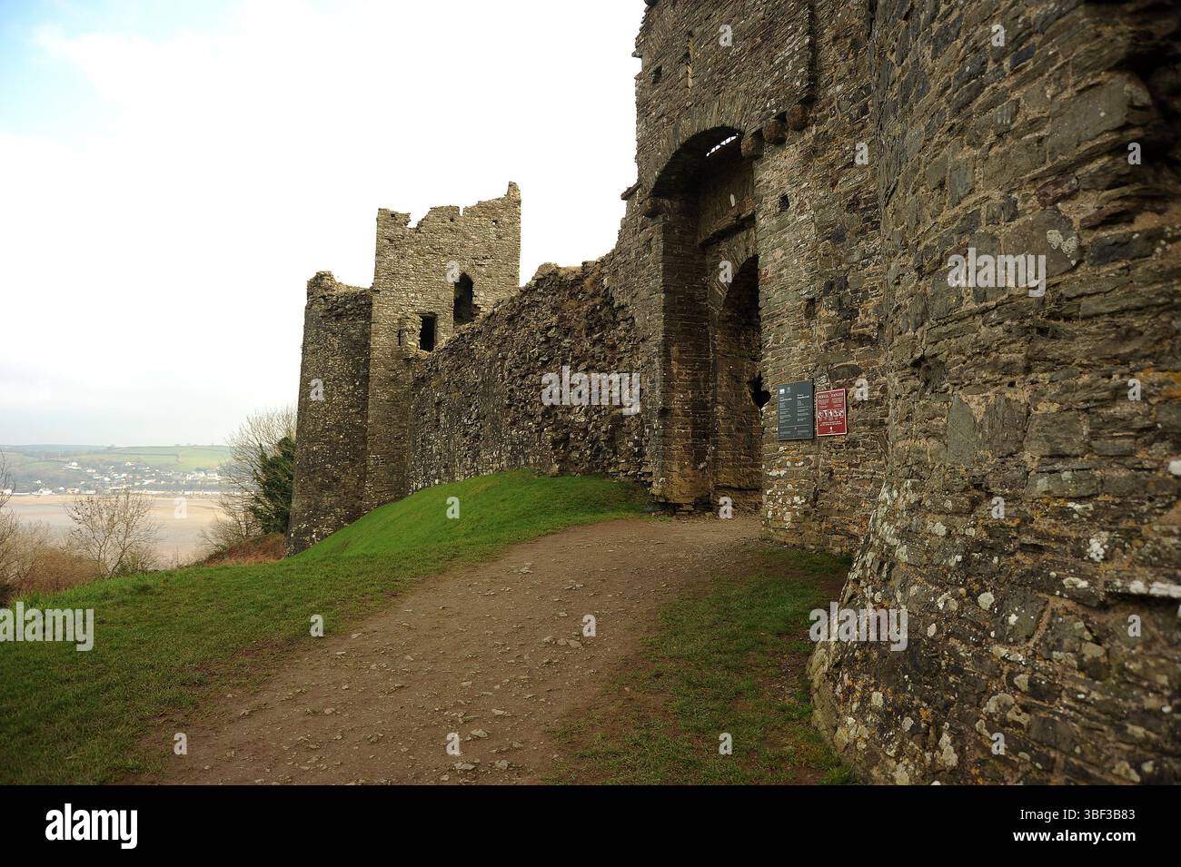 Entrance to Llansteffan Castle Stock Photo - Alamy