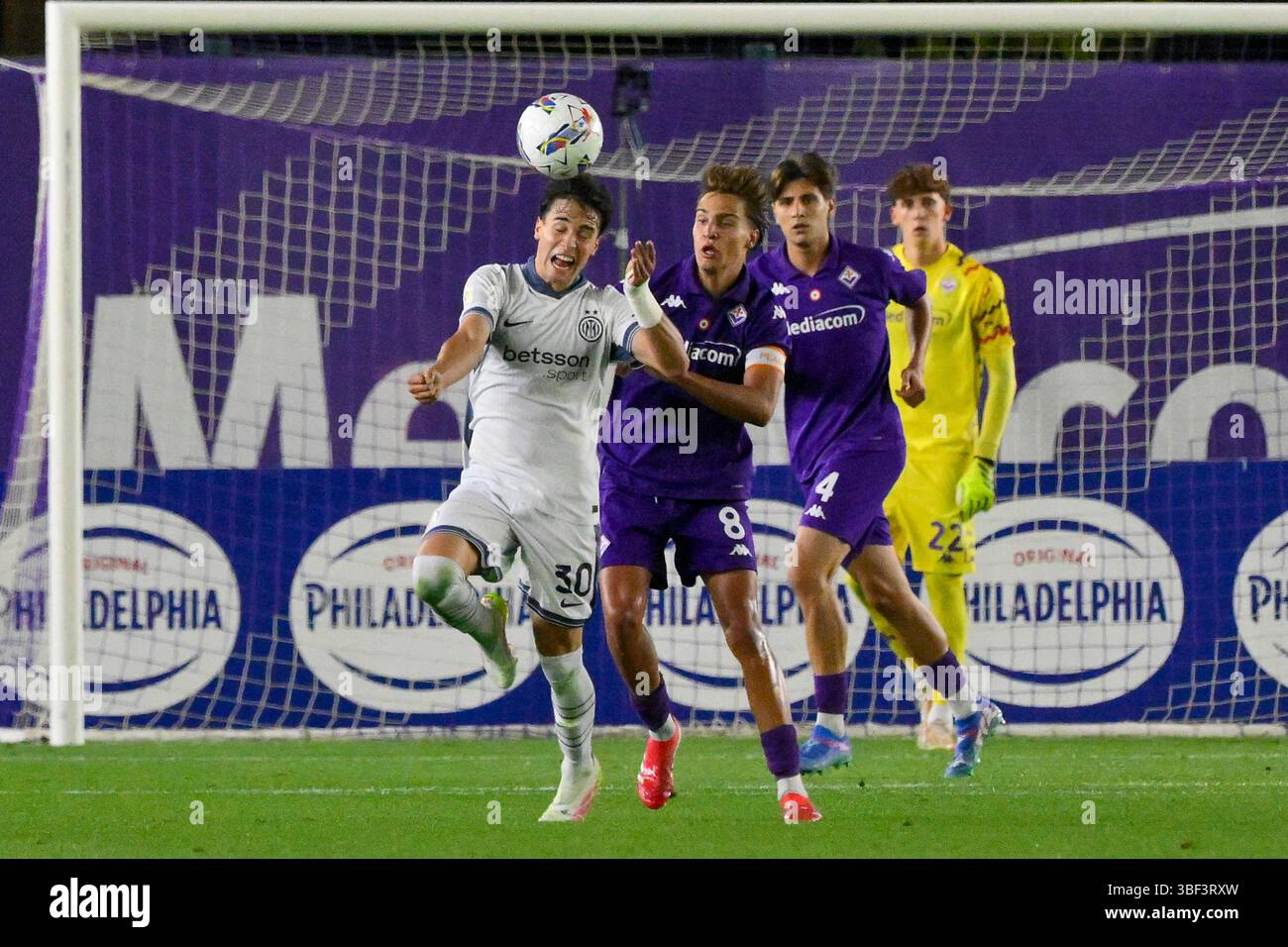 Inter Milan's Giacomo De Pieri and Fiorentina's Jonas Harder during ...