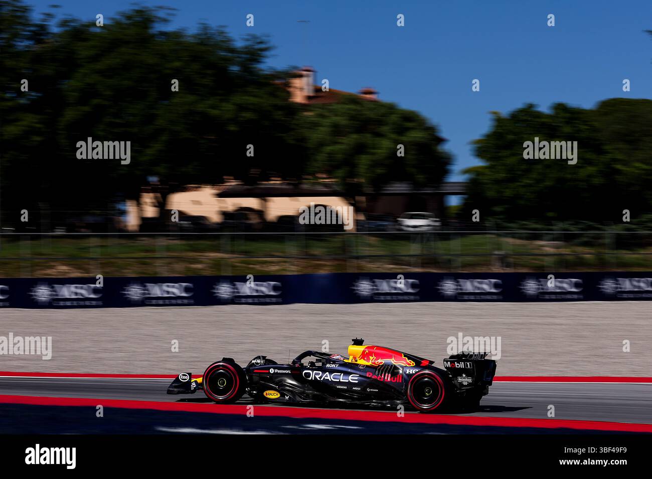 01 VERSTAPPEN Max (nld), Red Bull Racing RB21, action during the ...