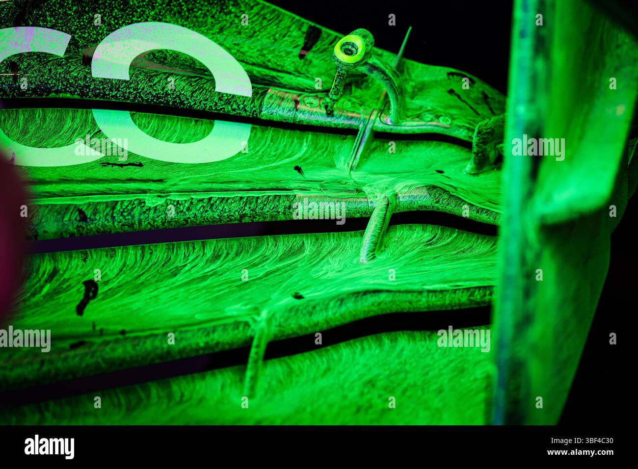 Aston Martin F1 Team AMR25, mechanical detail of flow vis on front wing ...