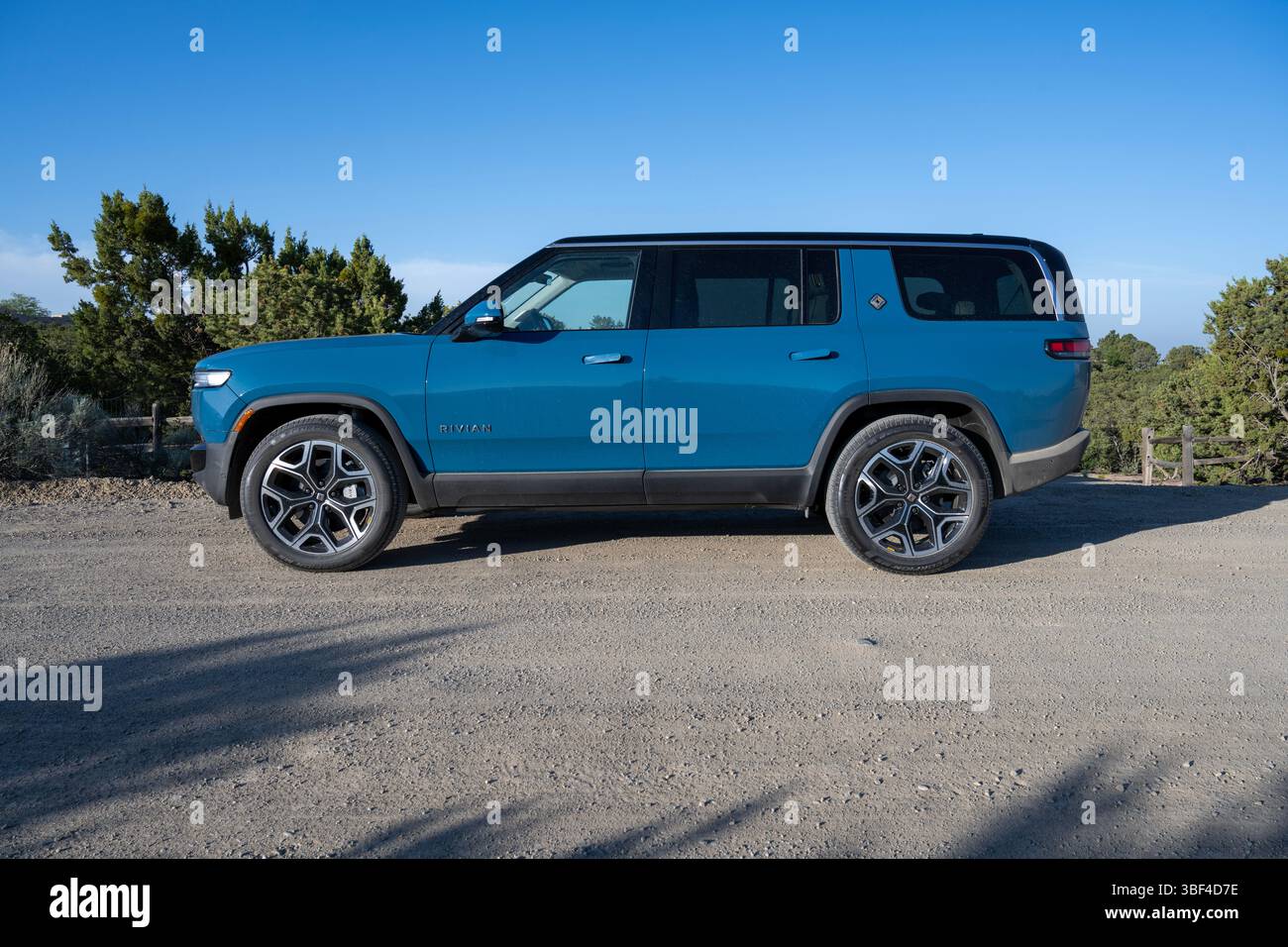 May 30, 2025. 2025 Rivian R1S. Rivian blue paint. Santa Fe, New Mexico ...