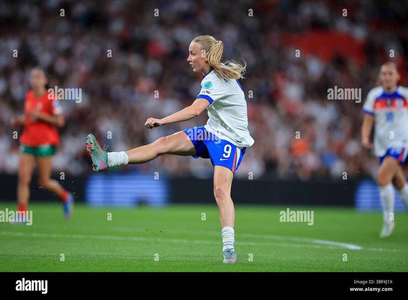 London, UK. 30th May 2025. England v Portugal - UEFA Women’s Nations ...