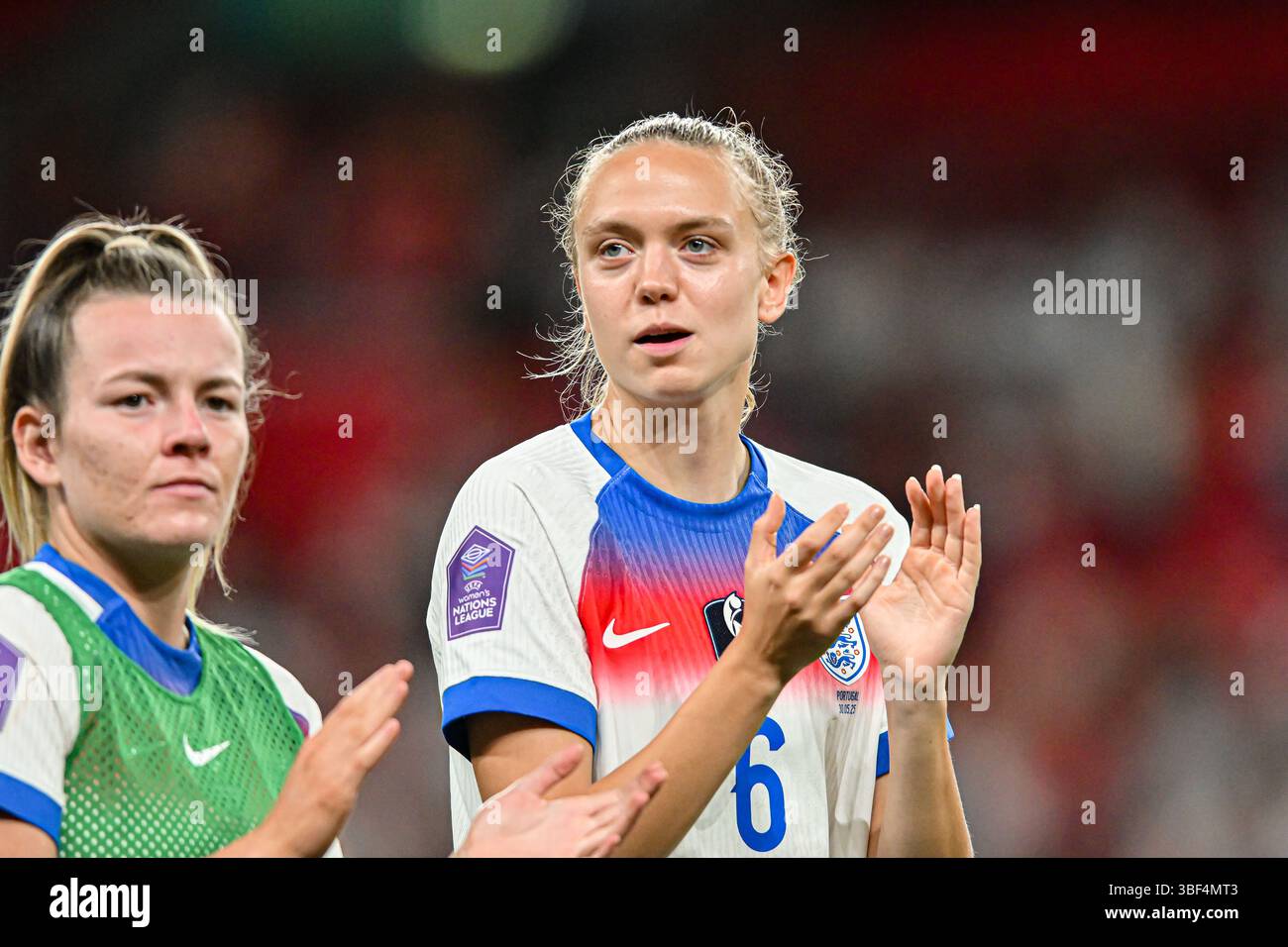 Esme Morgan (6 England) applauds fans after final whistle during the ...