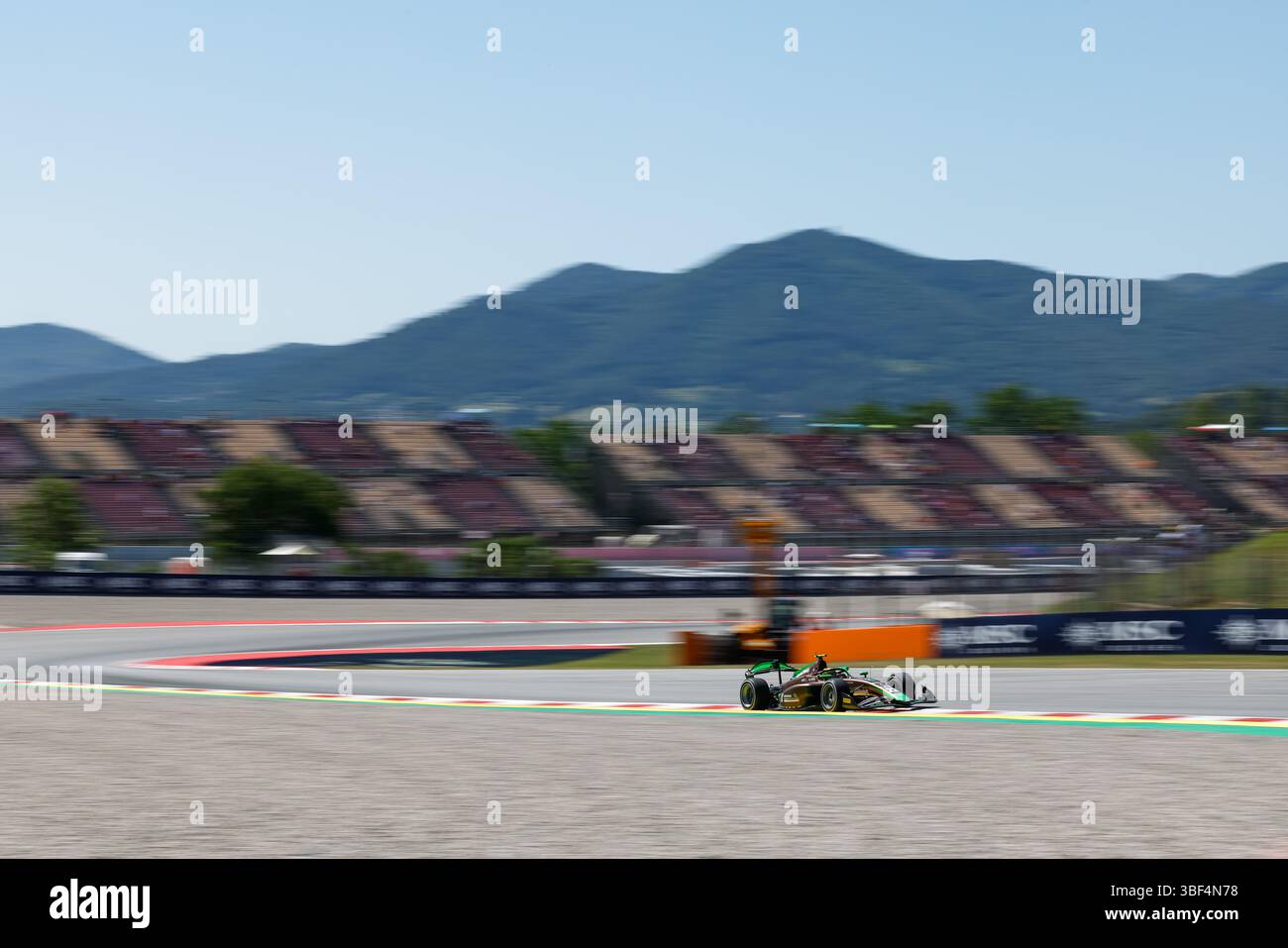 21 SHIELDS Cian (gbr), AIX Racing, Dallara F2 2024, action during the ...