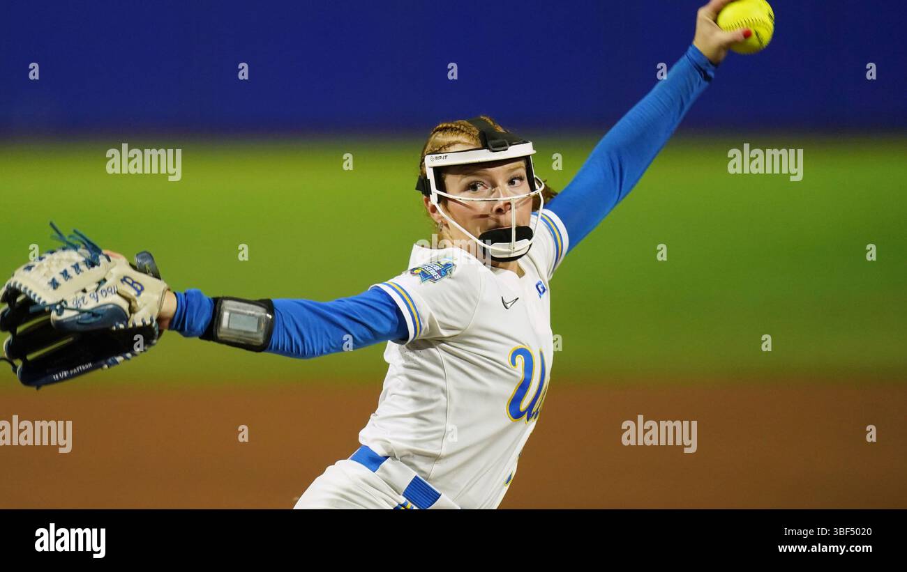 UCLA starting pitcher/relief pitcher Kaitlyn Terry (55) during an NCAA ...