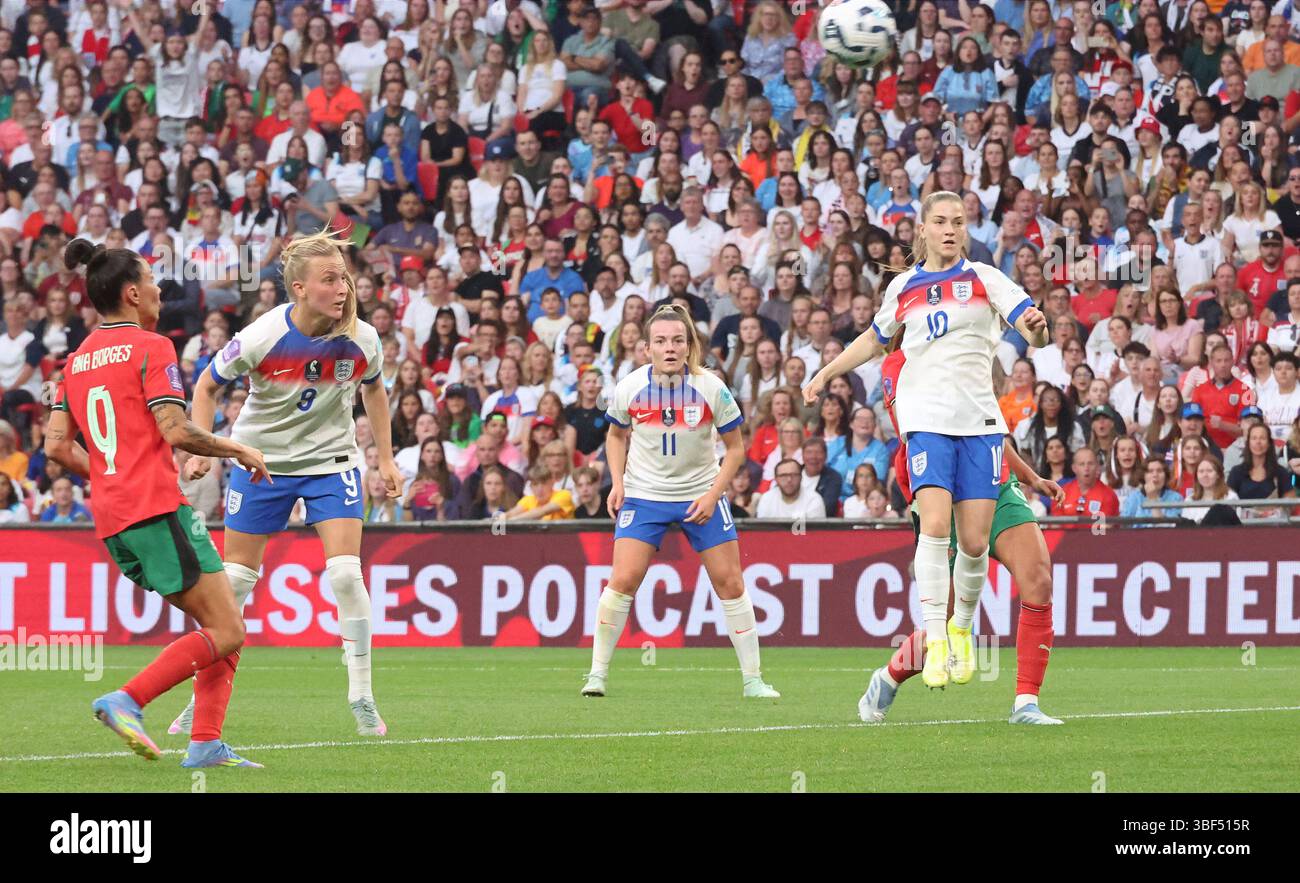 Aggie Beever-Jones (Chelsea)of England Women scores her 2nd goal and ...