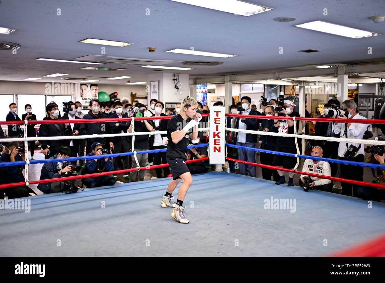 Tenshin Nasukawa of Japan during a public workout at Teiken Boxing Gym ...