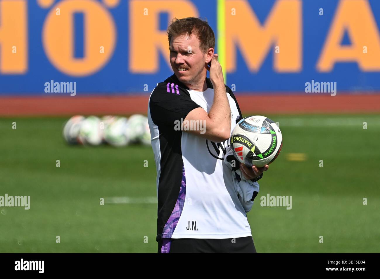 German national coach Julian Nagelsmann (GER), skeptical, gesture ...