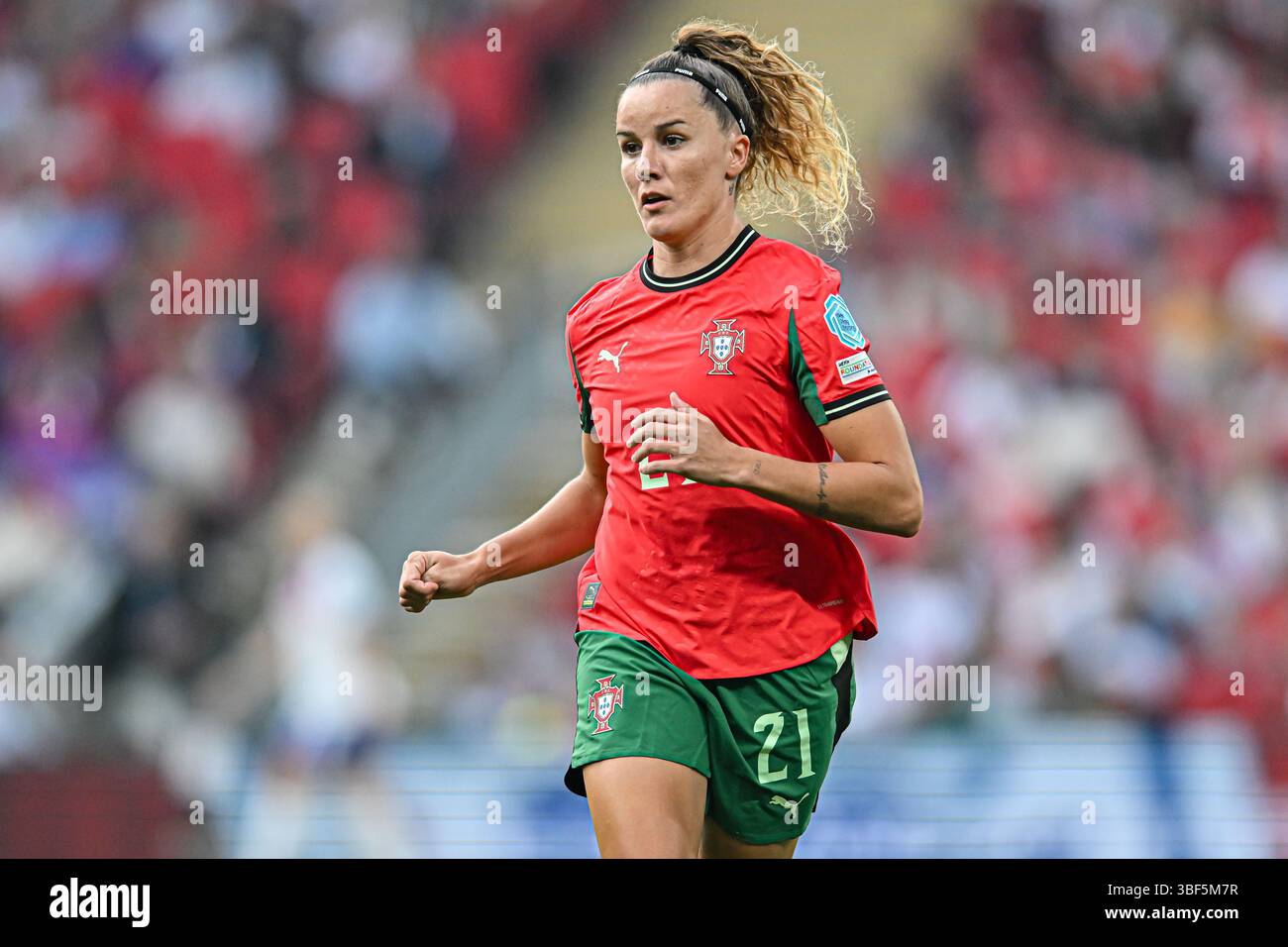 Ana Capeta (21 Portugal) in action during the UEFA Women's Nations ...