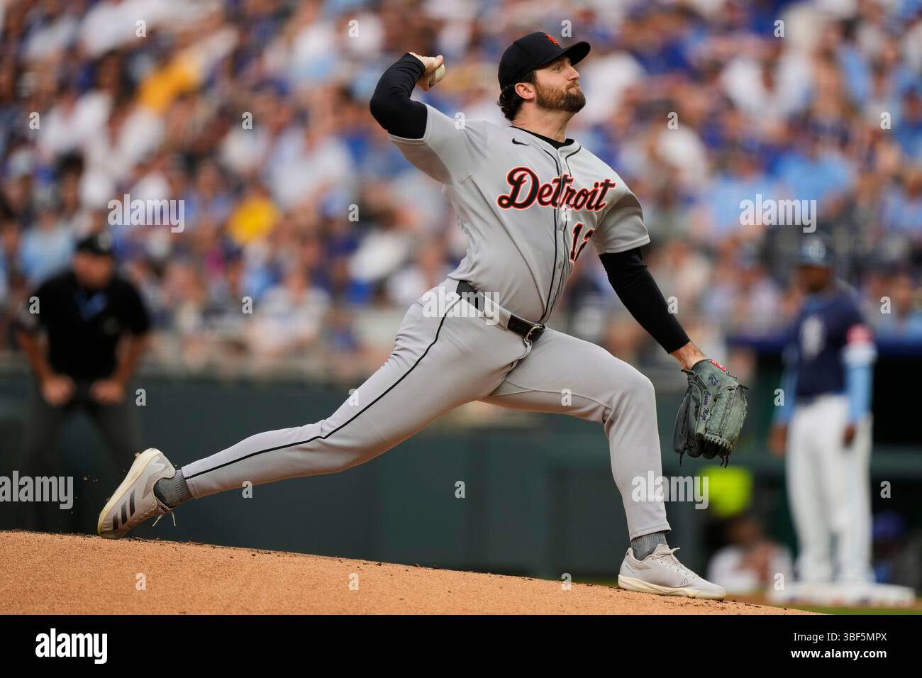Detroit Tigers starting pitcher Casey Mize throws during the first ...