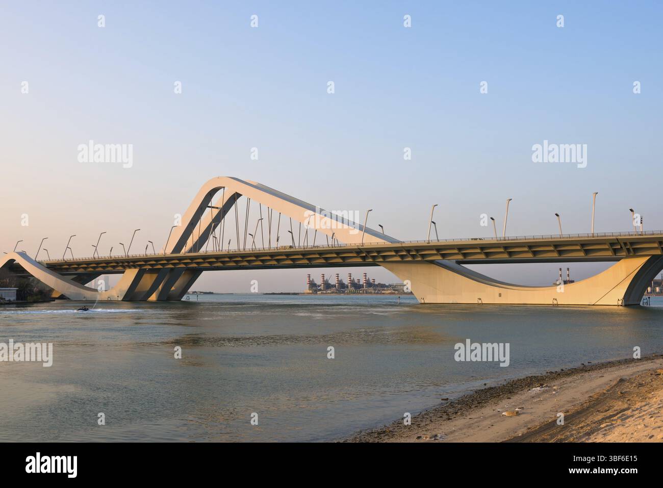 Sheikh Zayed Bridge, Abu Dhabi, United Arab Emirates, Asia Stock Photo ...