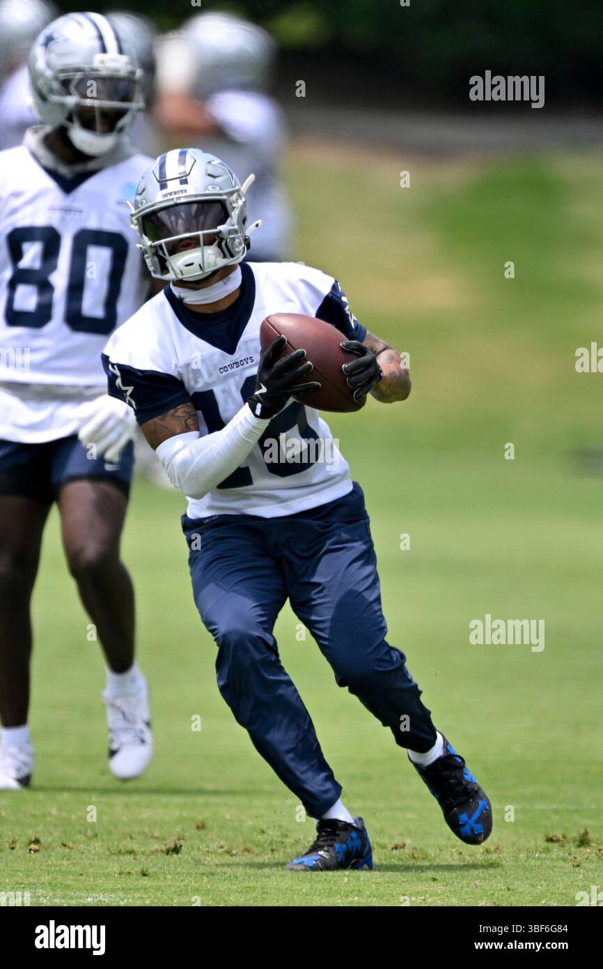 Dallas Cowboys wide receiver Jalen Moreno-Cropper runs with the ball ...