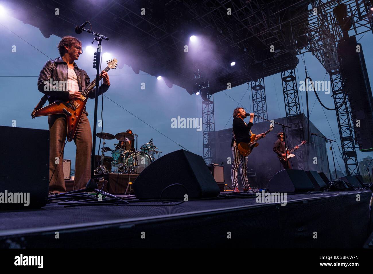 New York, NY, May 30, 2025: Australian band 'Jet' performs on stage ...