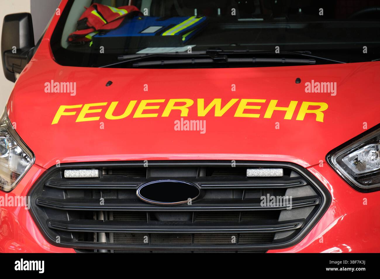 Feuerwehr-Blaulicht Feuerwehr in verschiedenen Bildern und Aktionen in ...