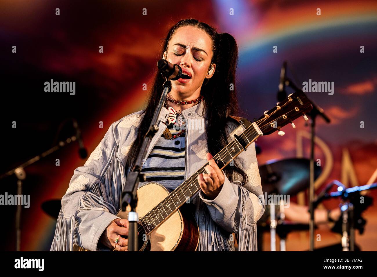 Jelling, Denmark. 30th May, 2025. The Danish singer and songwriter Aura ...
