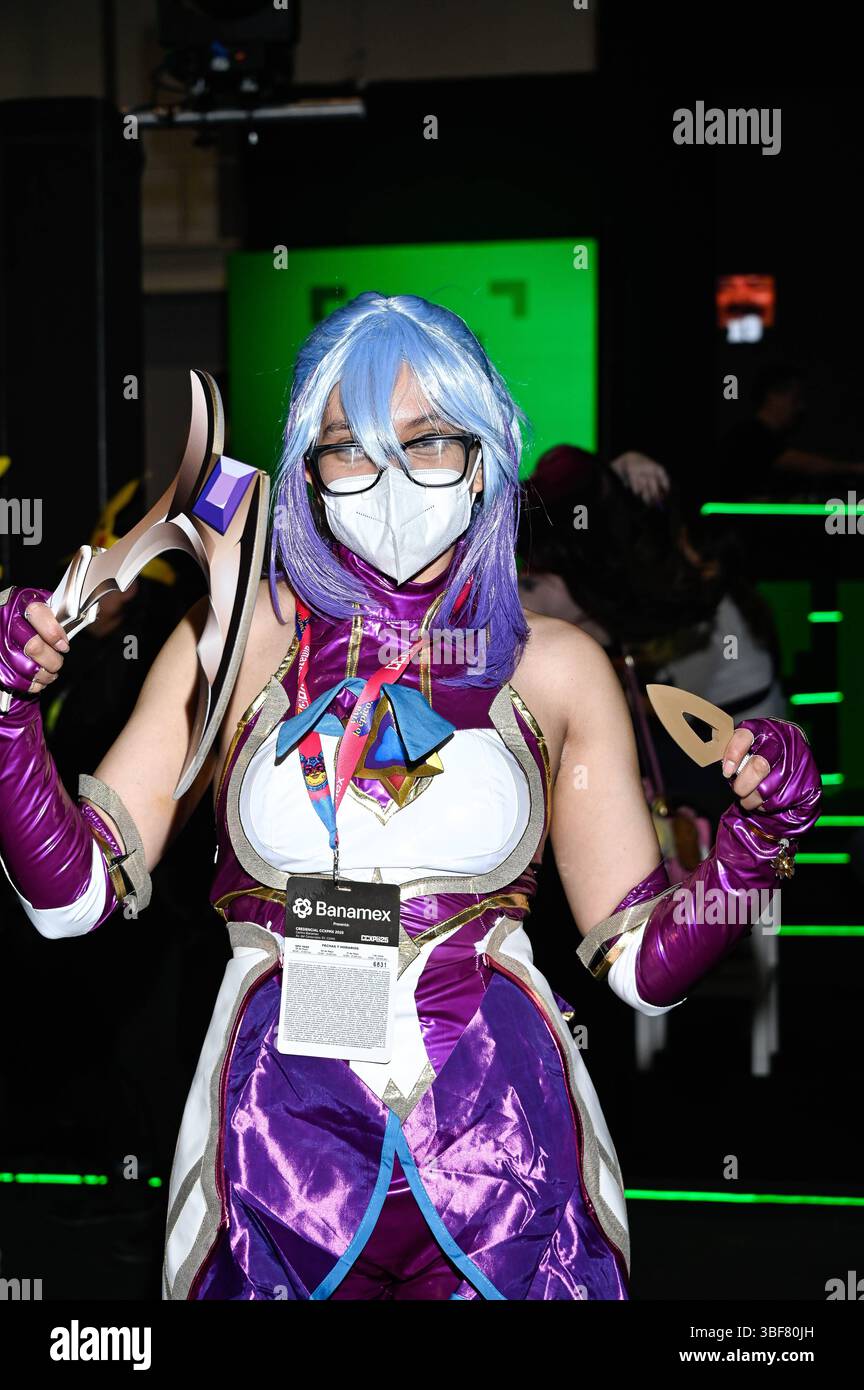 Comic Con Experience Mexico 2025 CCXP - Day 1 A cosplay poses during ...