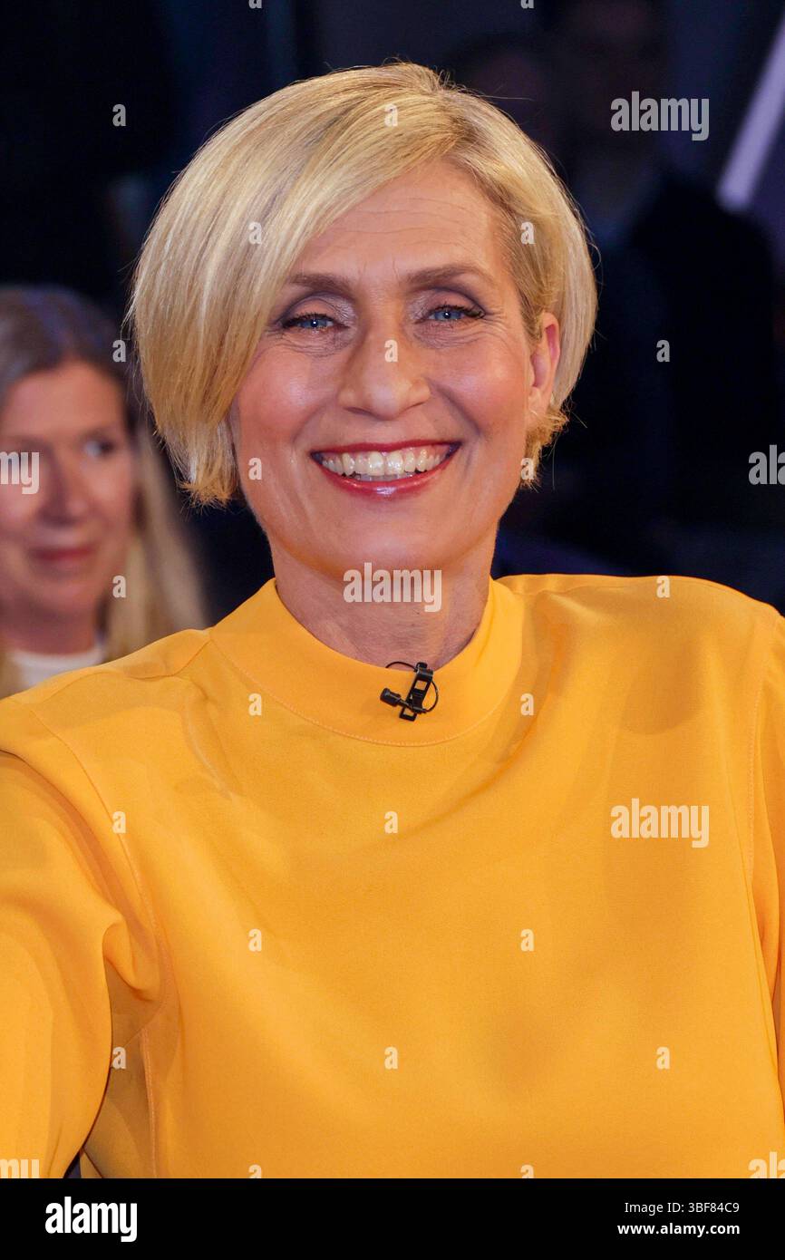 Susanne Stichler deutsche Fernsehmoderatorin und Journalistin zu Gast in der NDR Talkshow aus ...