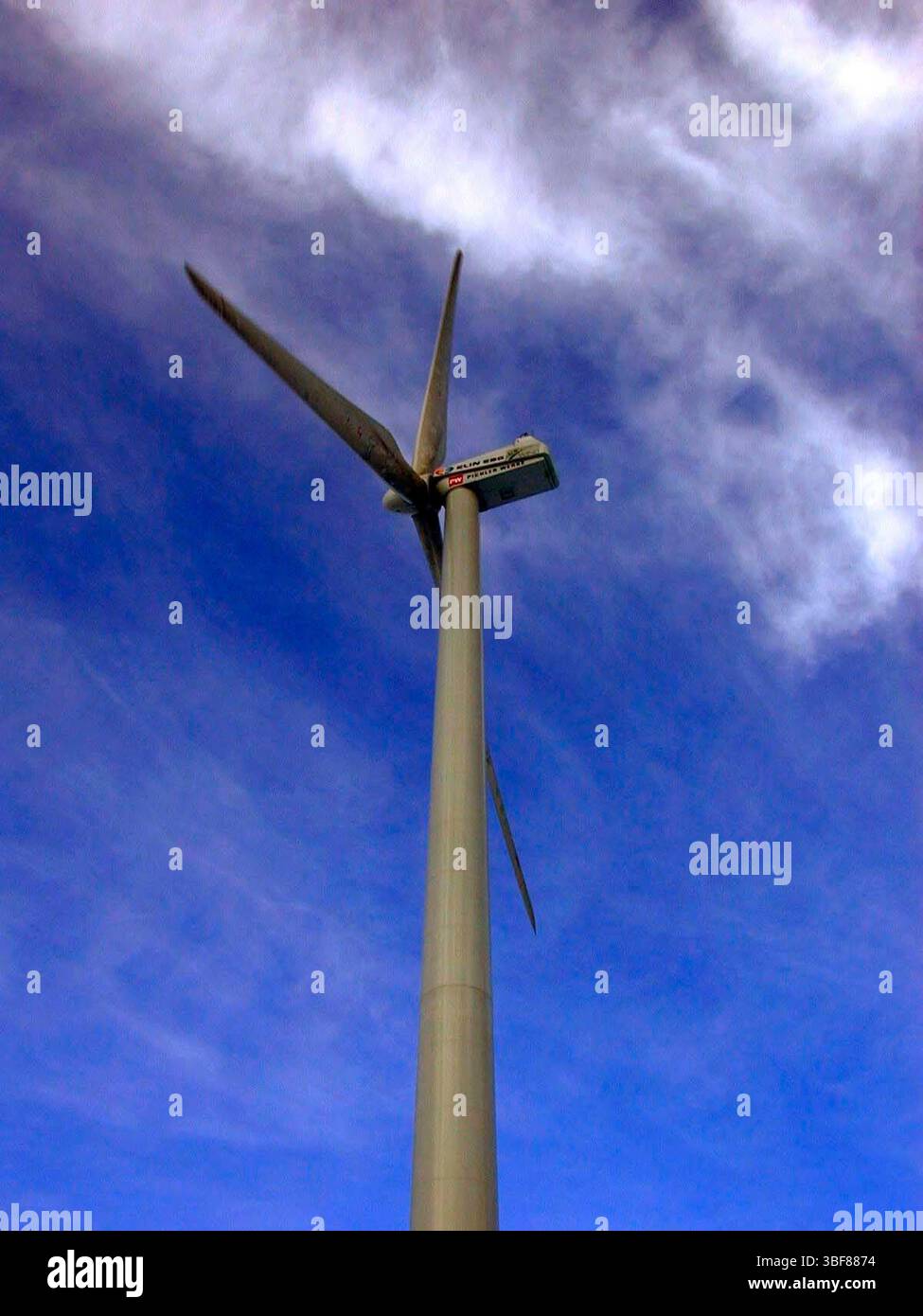 wind wheel or wind turbine for generating electrical energy and power ...