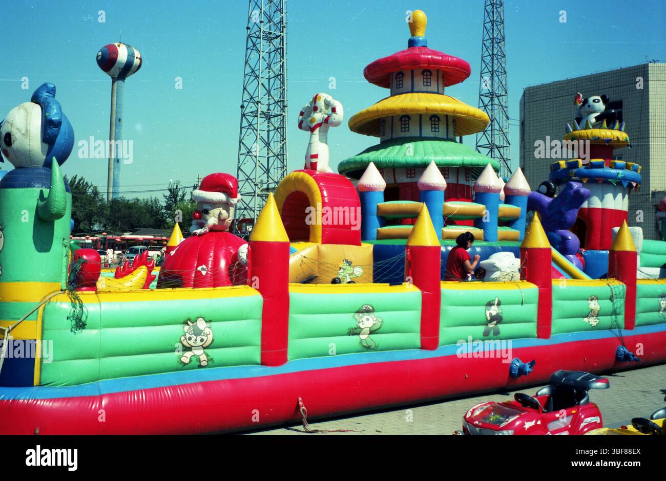 Inflatable funland hi-res stock photography and images - Alamy