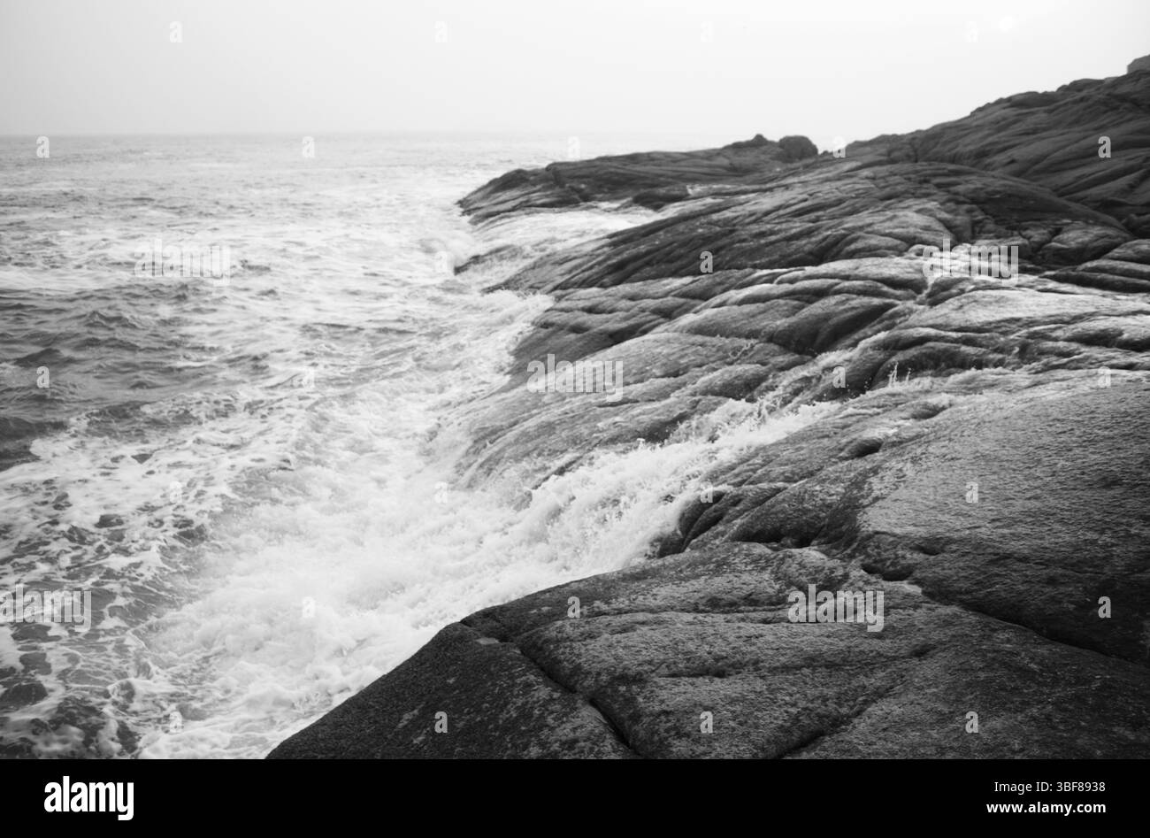 Tide line on white Black and White Stock Photos & Images - Alamy