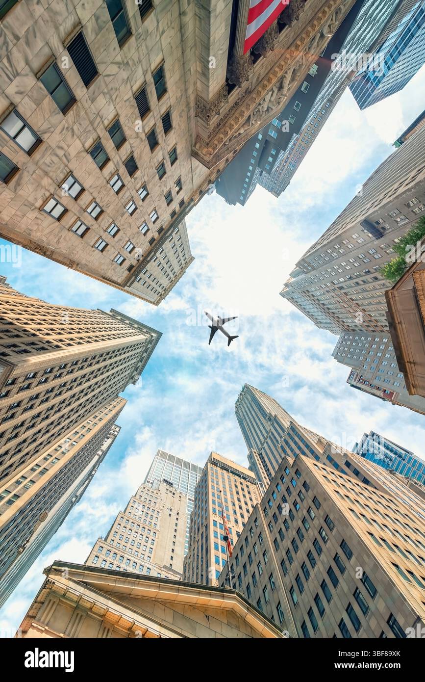 New york city aerial plane view hi-res stock photography and images - Alamy