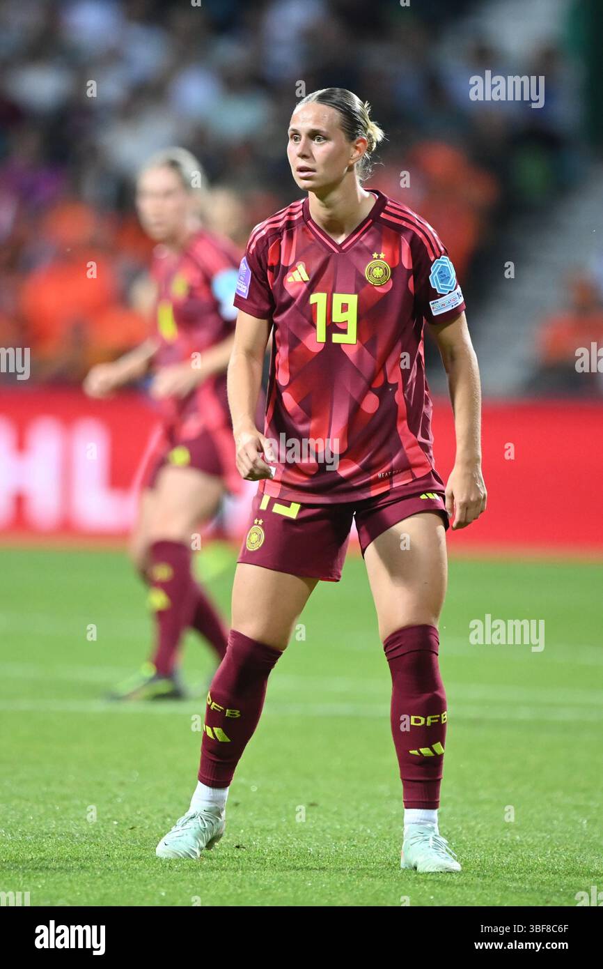 Klara BUEHL, Buhl (GER) full figure, whole figure, whole body, UEFA ...