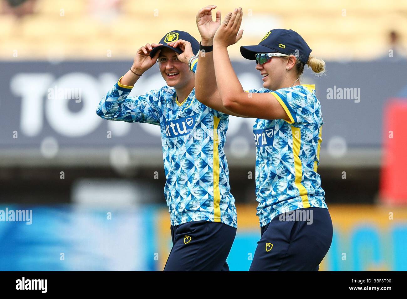 Birmingham, UK. 31st May, 2025. #3, Hannah Baker of Warwickshire & #99 ...